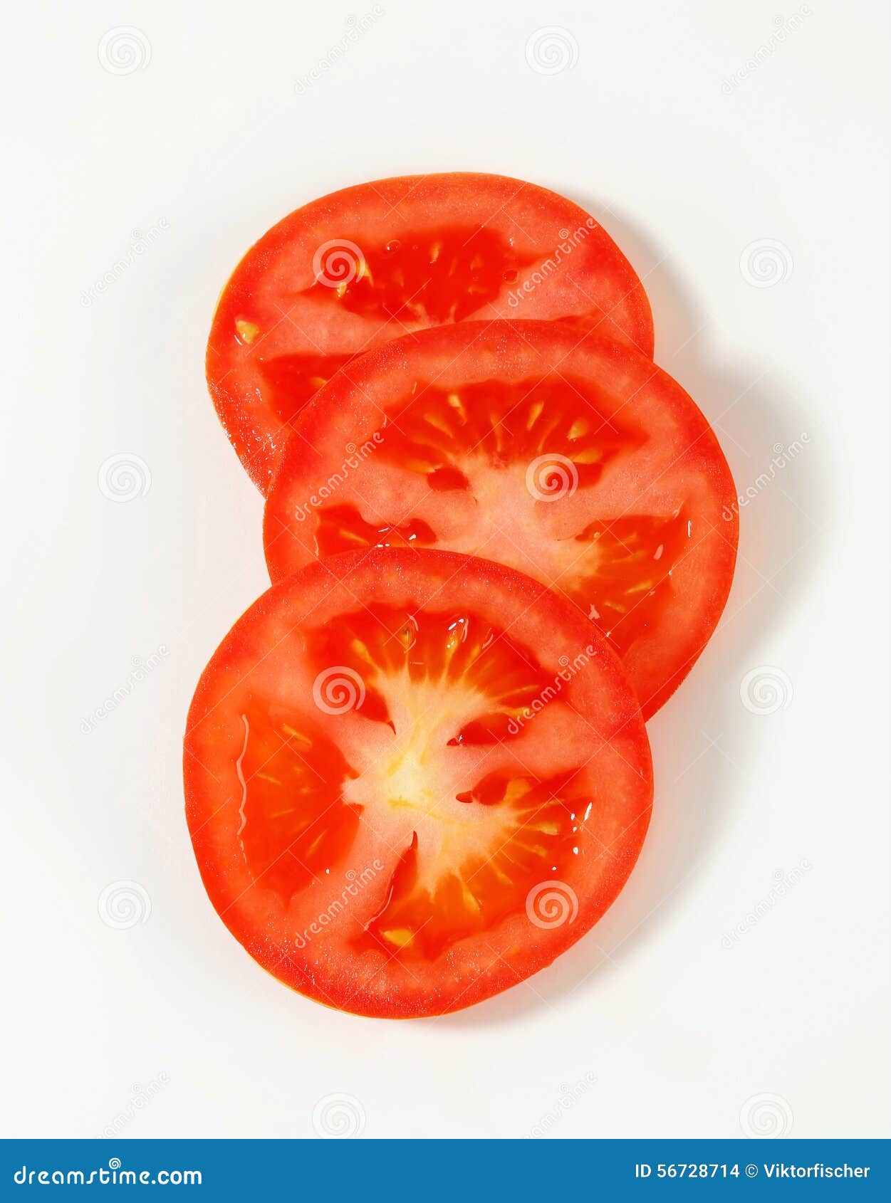 Neue Tomatenscheiben stockfoto. Bild von studio, scheiben - 56728714