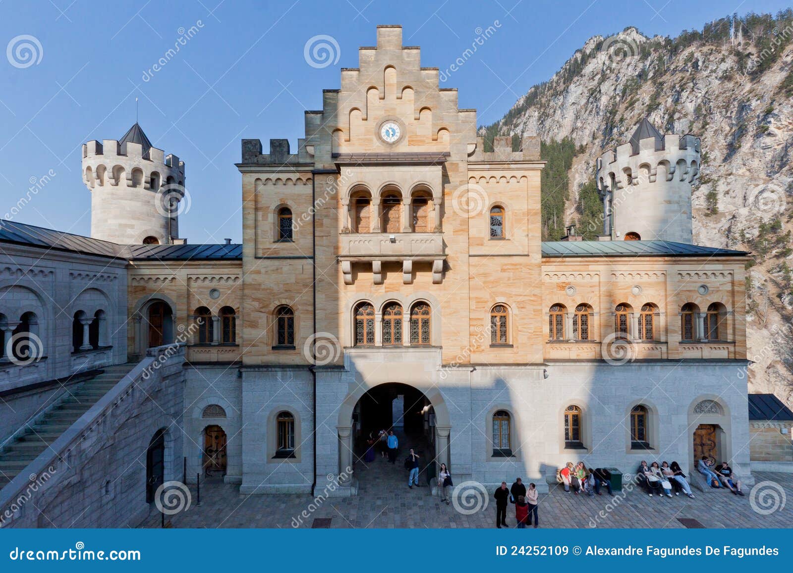 Neuschwanstein Castle Fussen Germany Editorial Stock Image - Image of ...