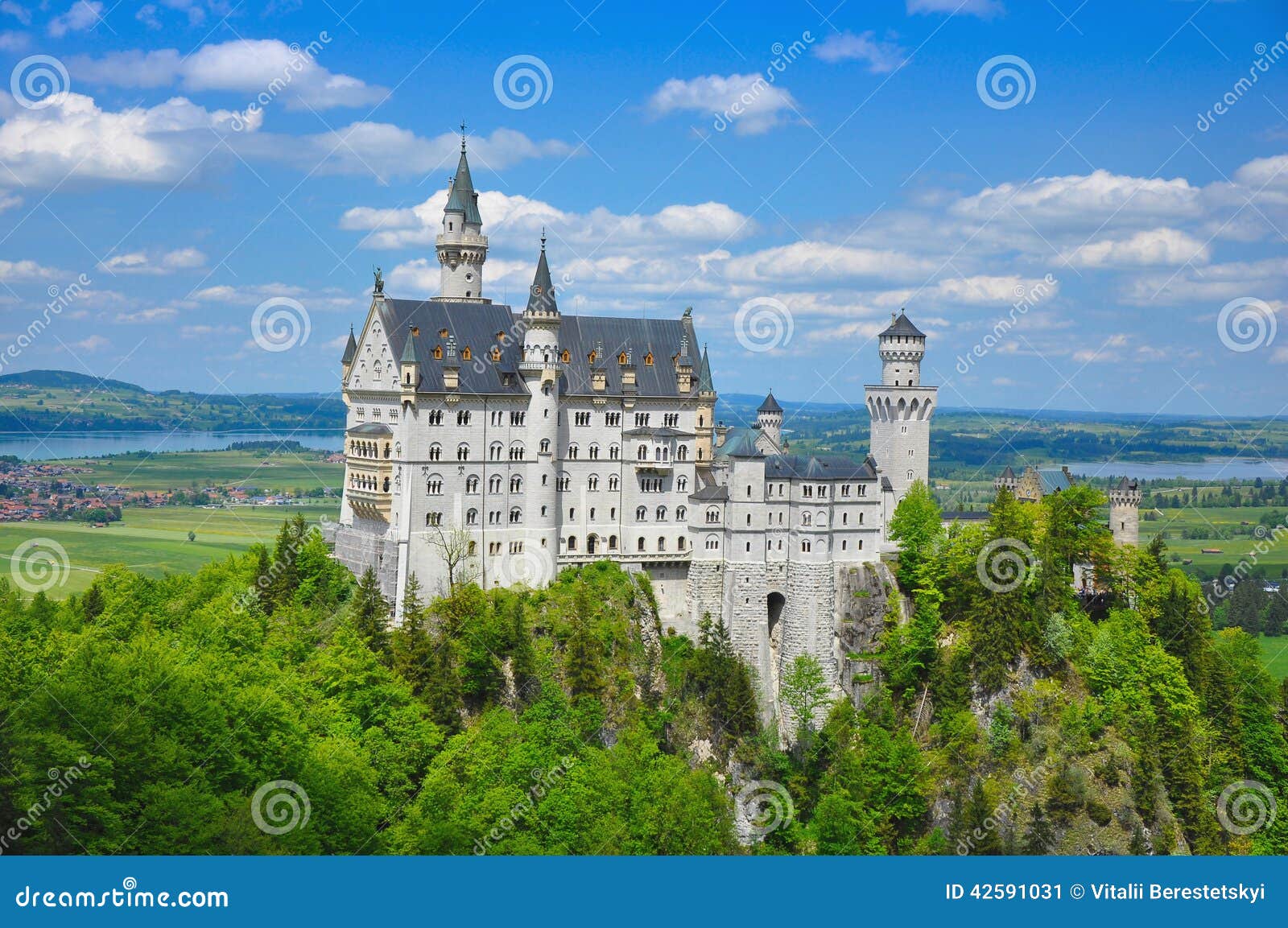 Neuschwanstein Castle at the Summer, Bavaria, Germany Editorial Photo ...