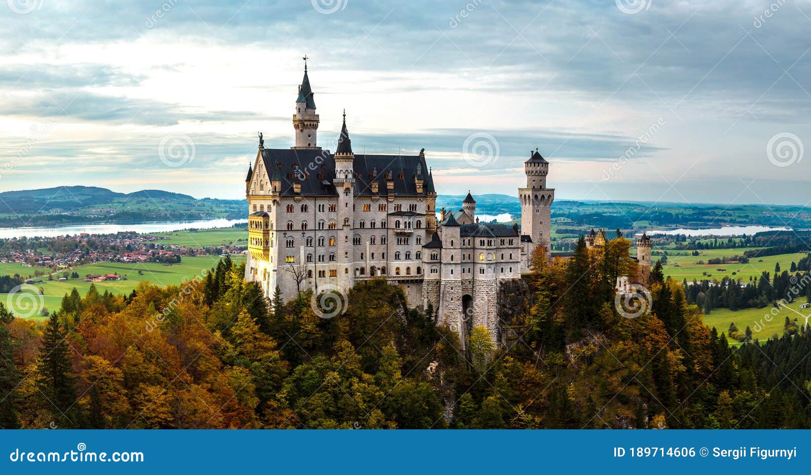 Neuschwanstein castle stock photo. Image of landmark - 189714606