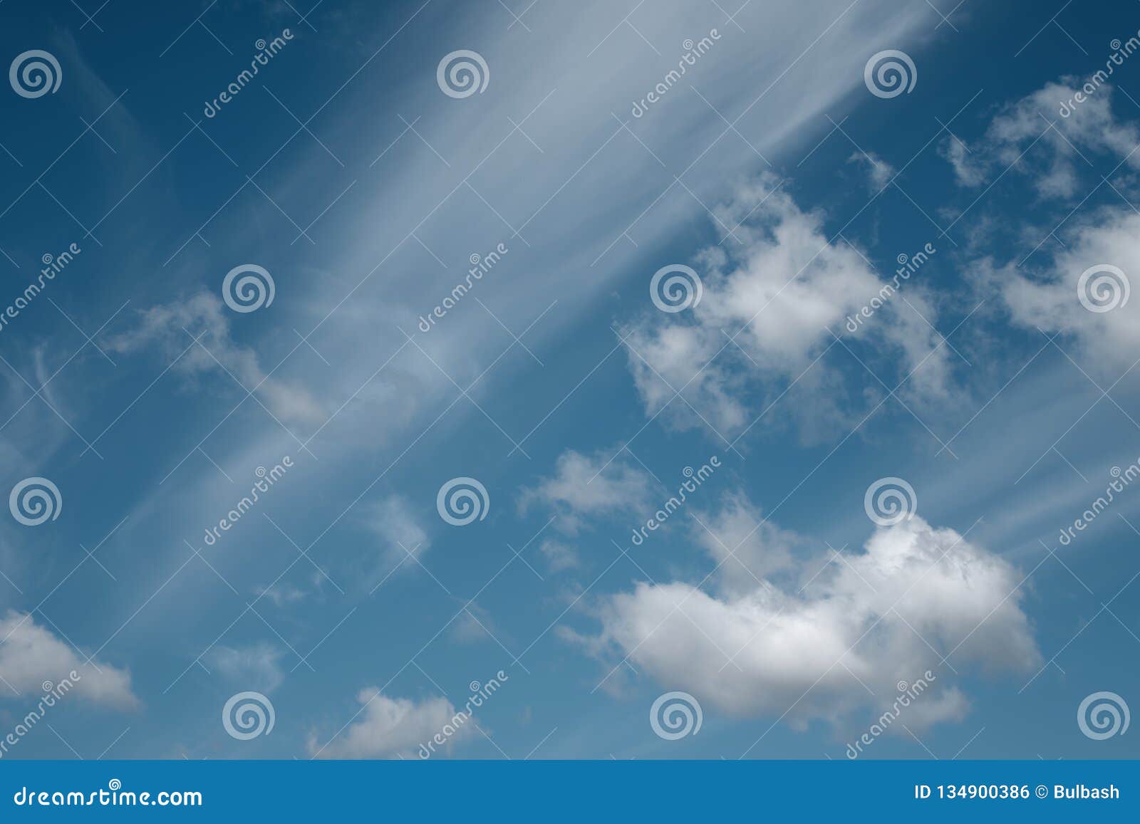 Neutral sky of daylight stock photo. Image of cottonlike - 134900386