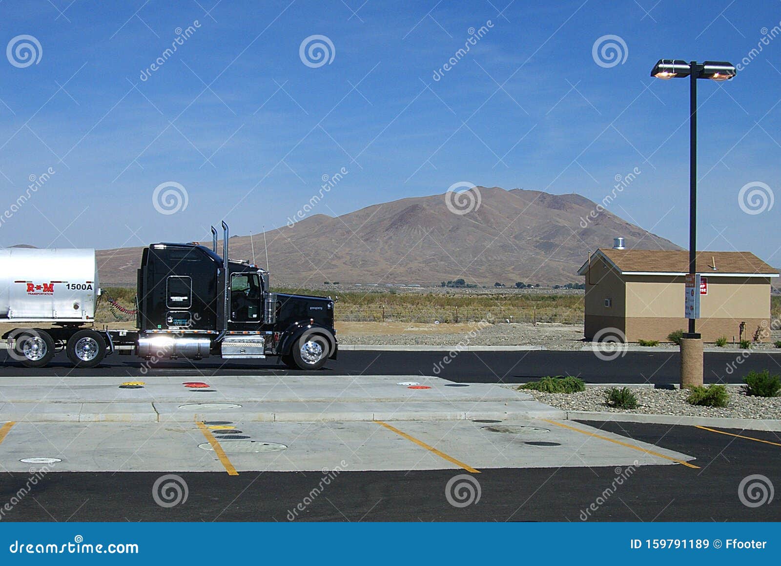 149 Rest Stop Interstate Photos - Free & Royalty-Free Stock Photos from ...
