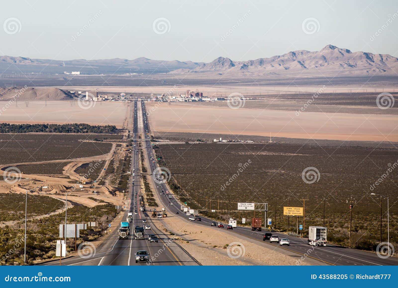 Nevada state line editorial image. Image of trip, travel - 43588205