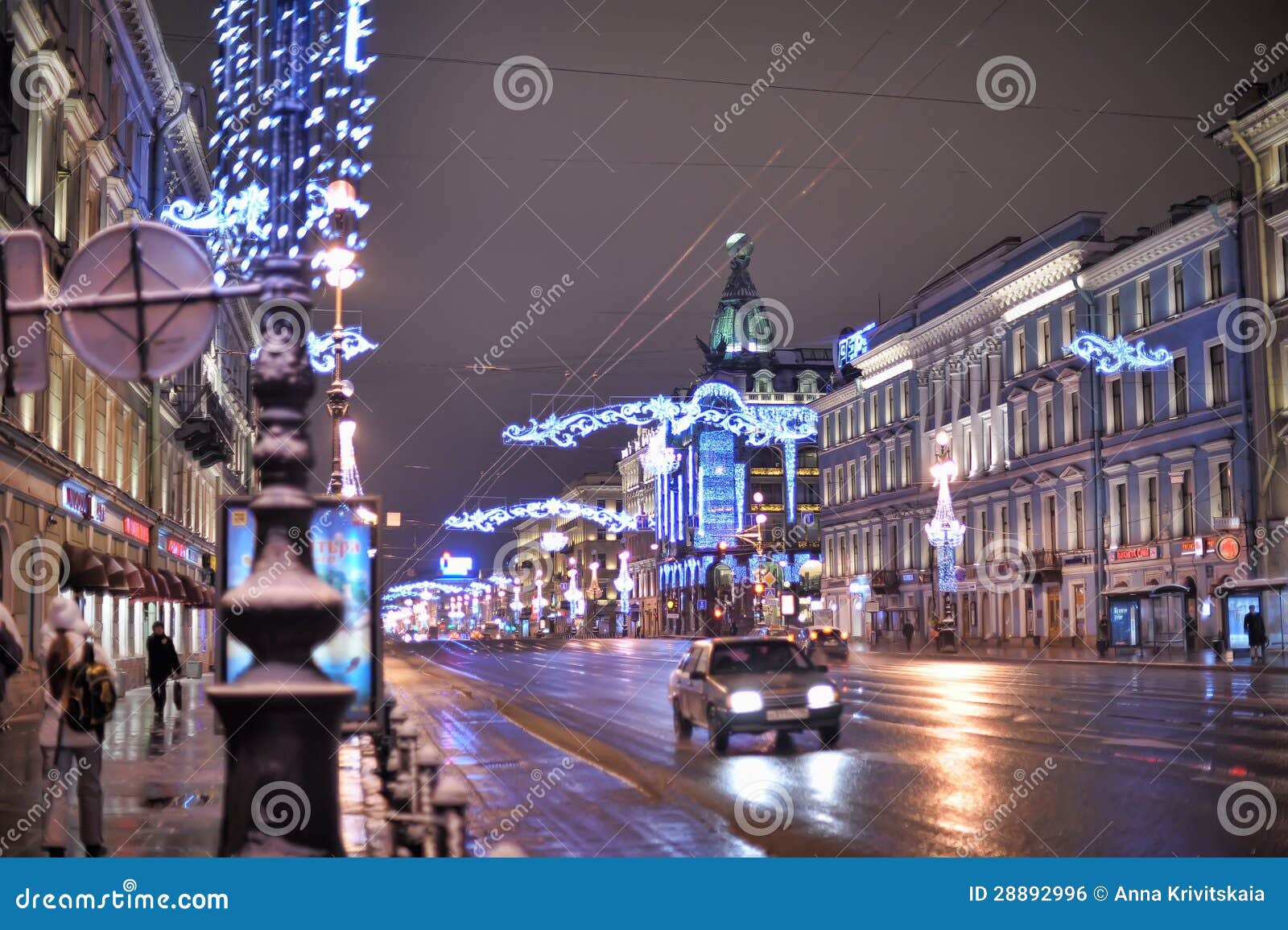 Nevsky Prospekt night editorial photo. Image of night - 28892996
