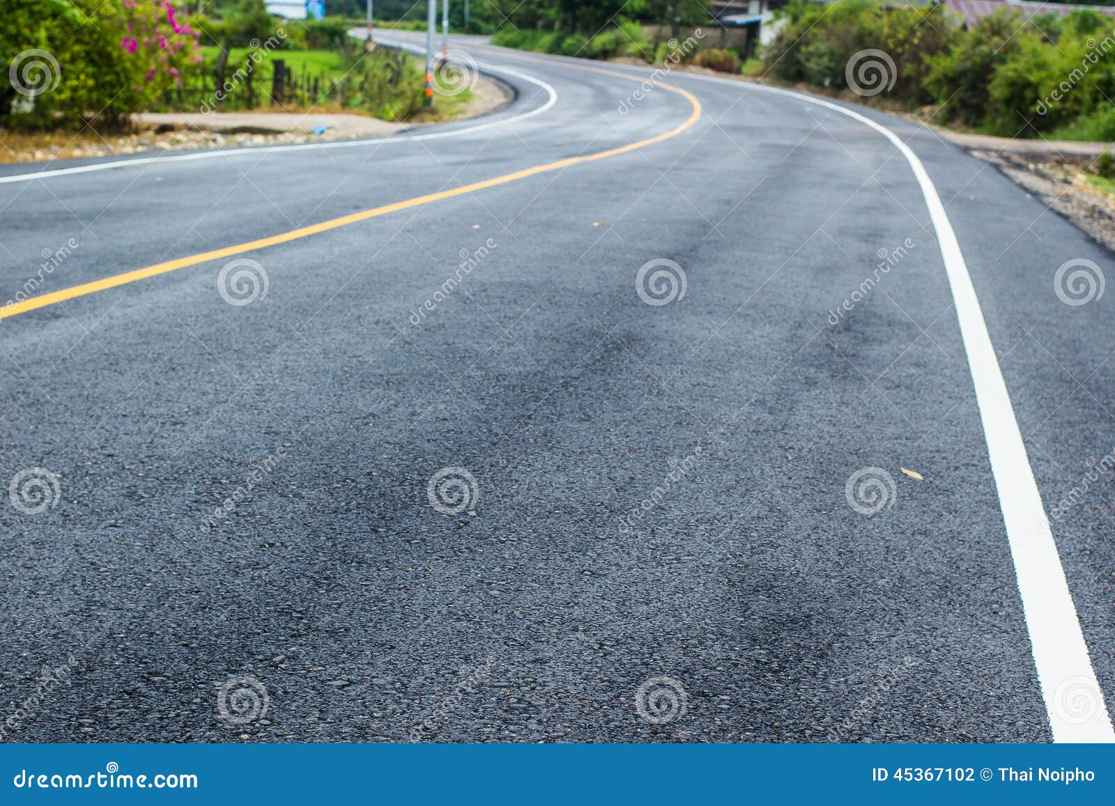 New Asphalt Texture with Line Stock Photo - Image of safety, direction ...