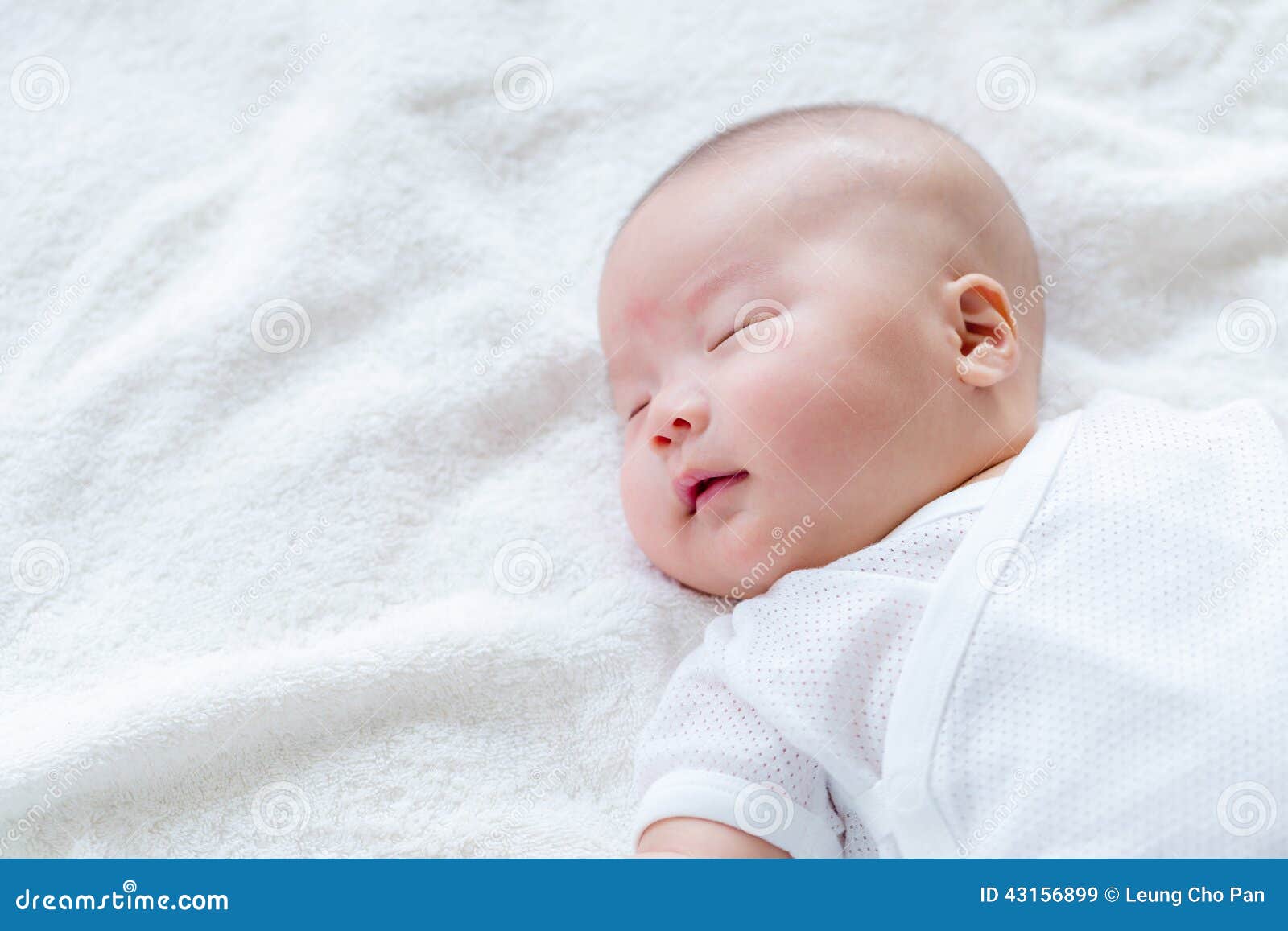 New Born Baby Sleep with Smile Stock Image - Image of newborn, relax ...