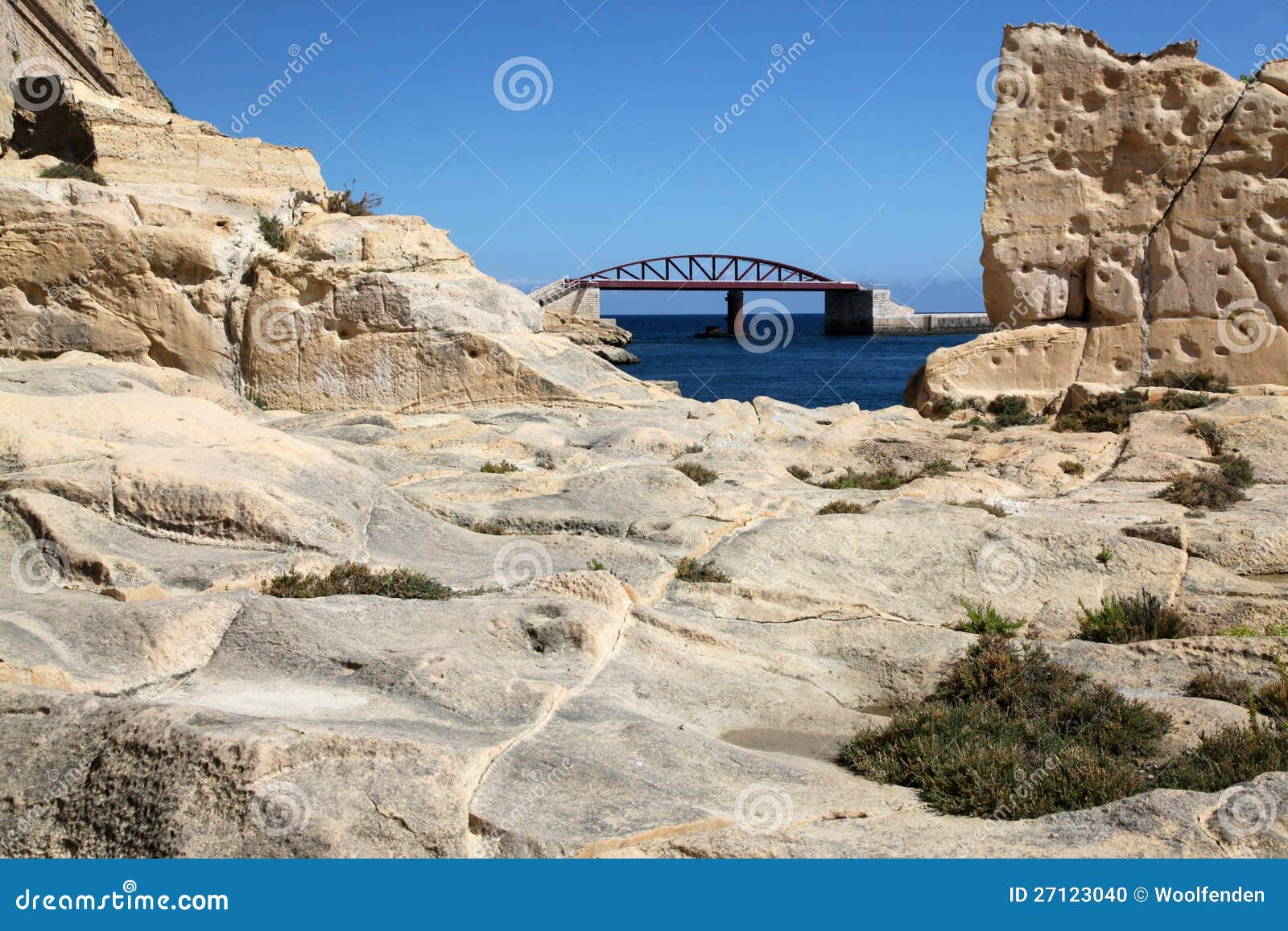 The New Breakwater Bridge stock photo. Image of harbour - 27123040