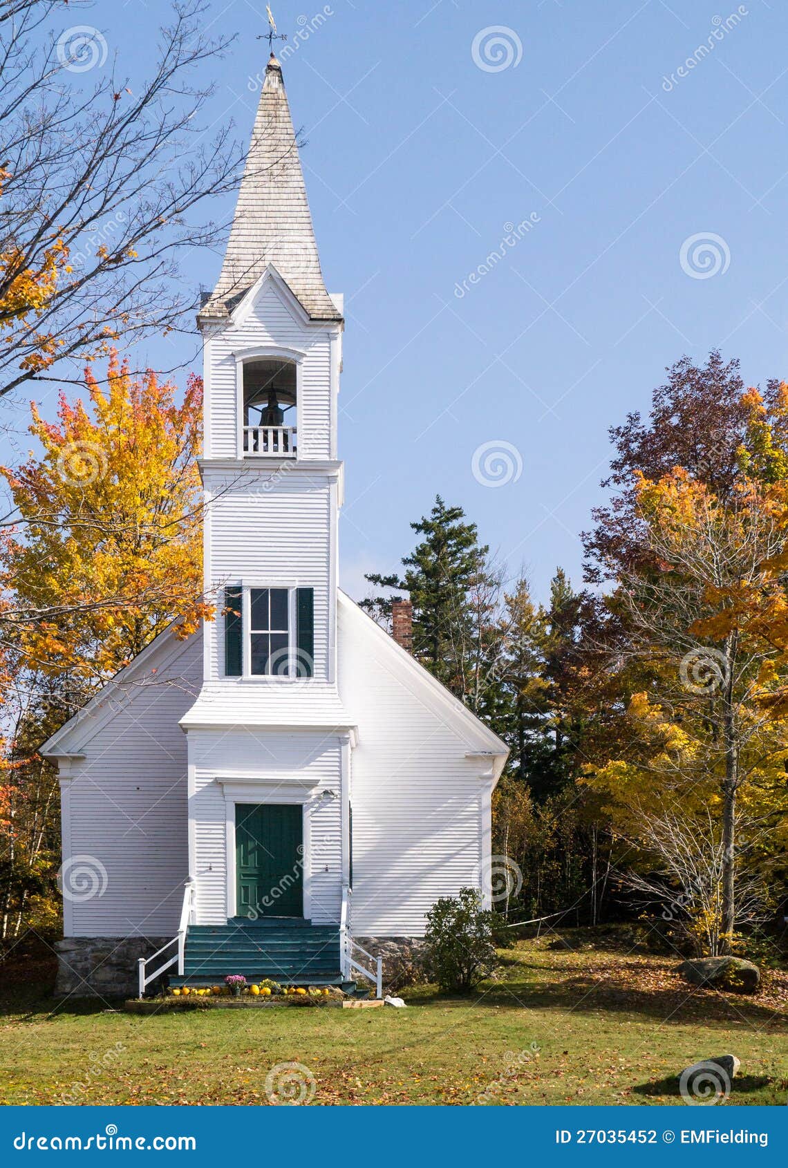 New England Traditional Church and Fall Foliage Stock Photo - Image of ...