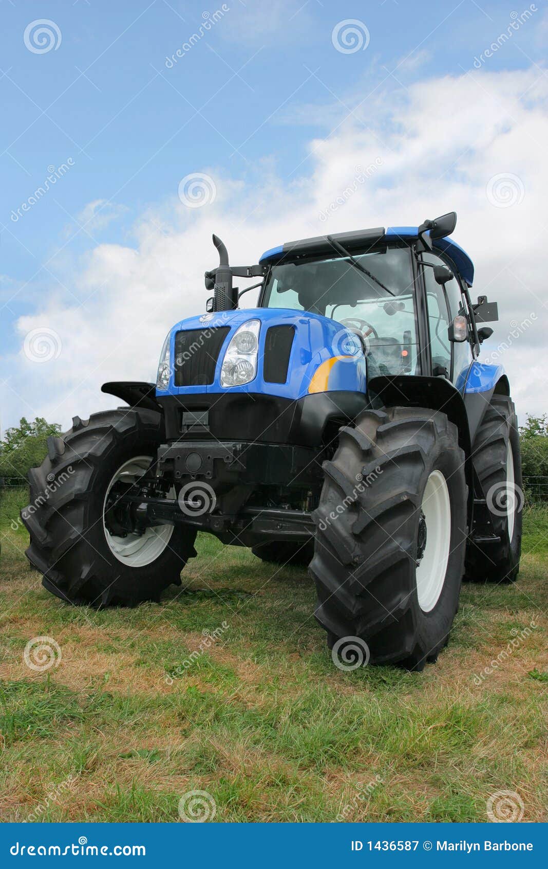 New Four Wheel Drive Tractor Stock Image - Image of fast, tires: 1436587