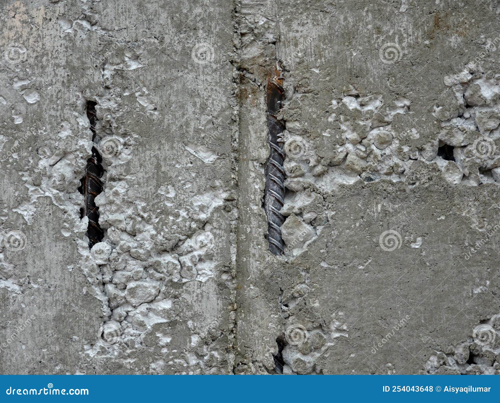 New Fresh Concrete Surface with Honeycomb Problem and Exposing ...