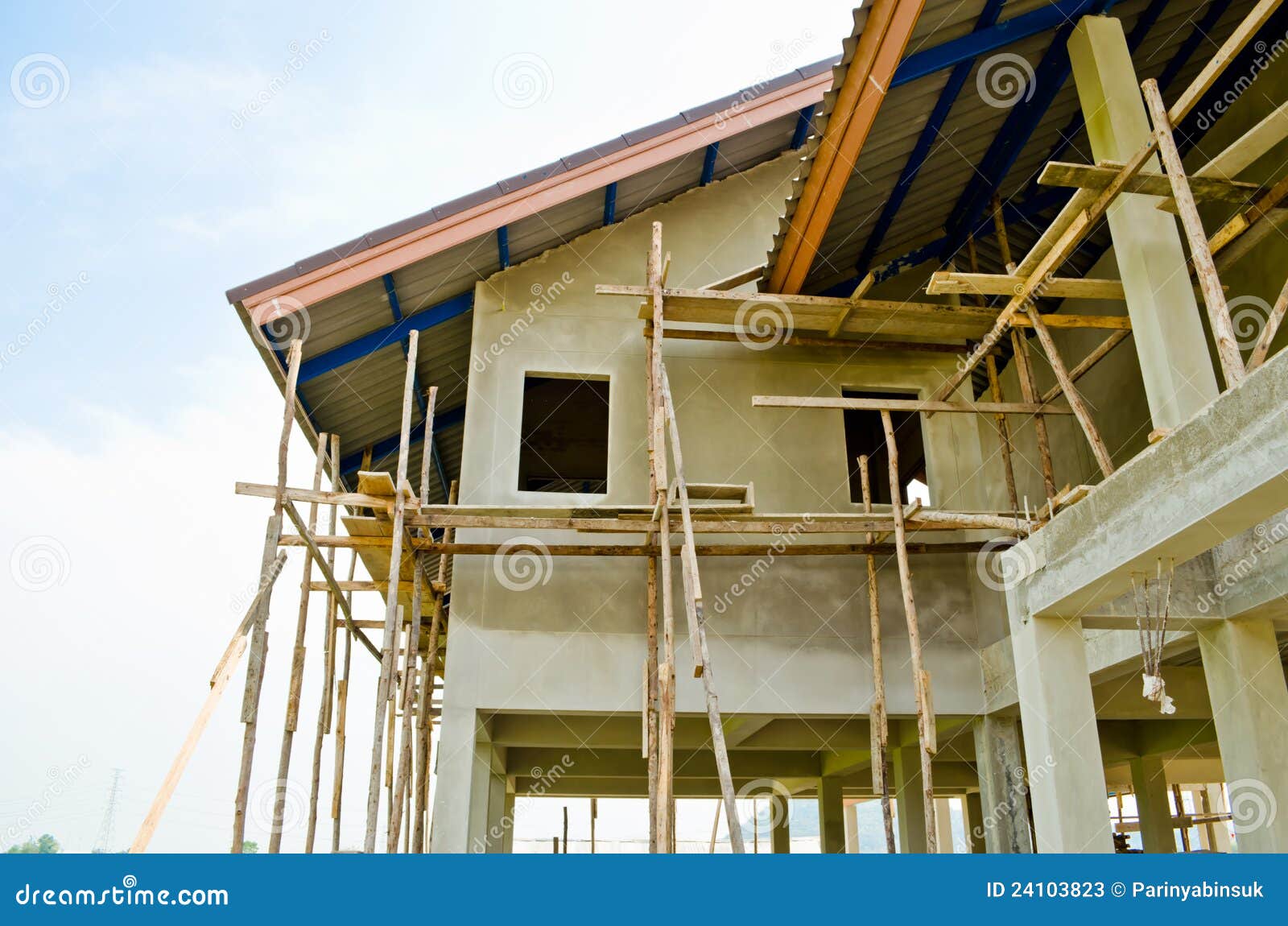 A New Home Under Construction Stock Image - Image of house, home: 24103823
