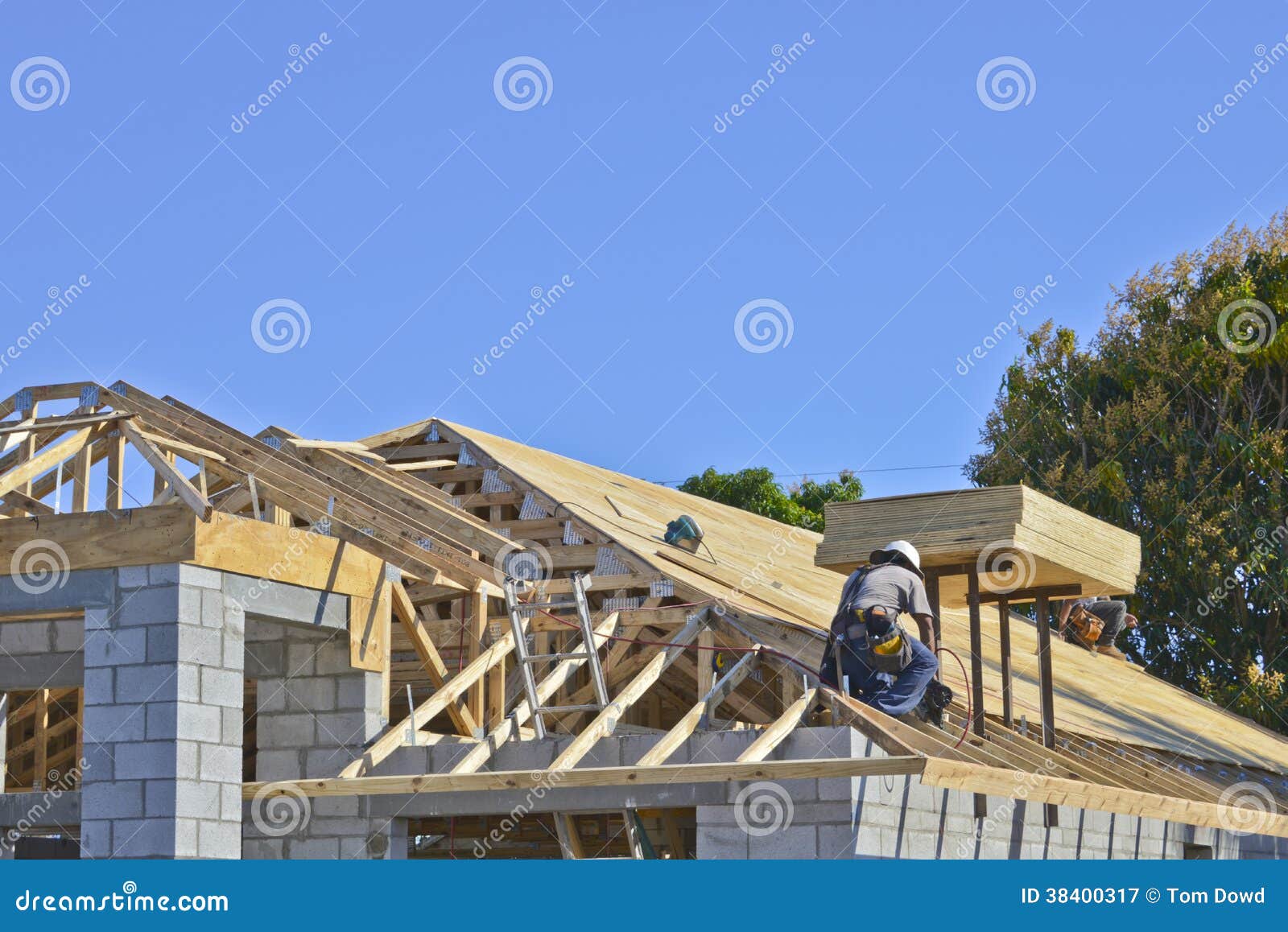 New Home Under Construction Stock Image - Image of plywood, dwelling ...