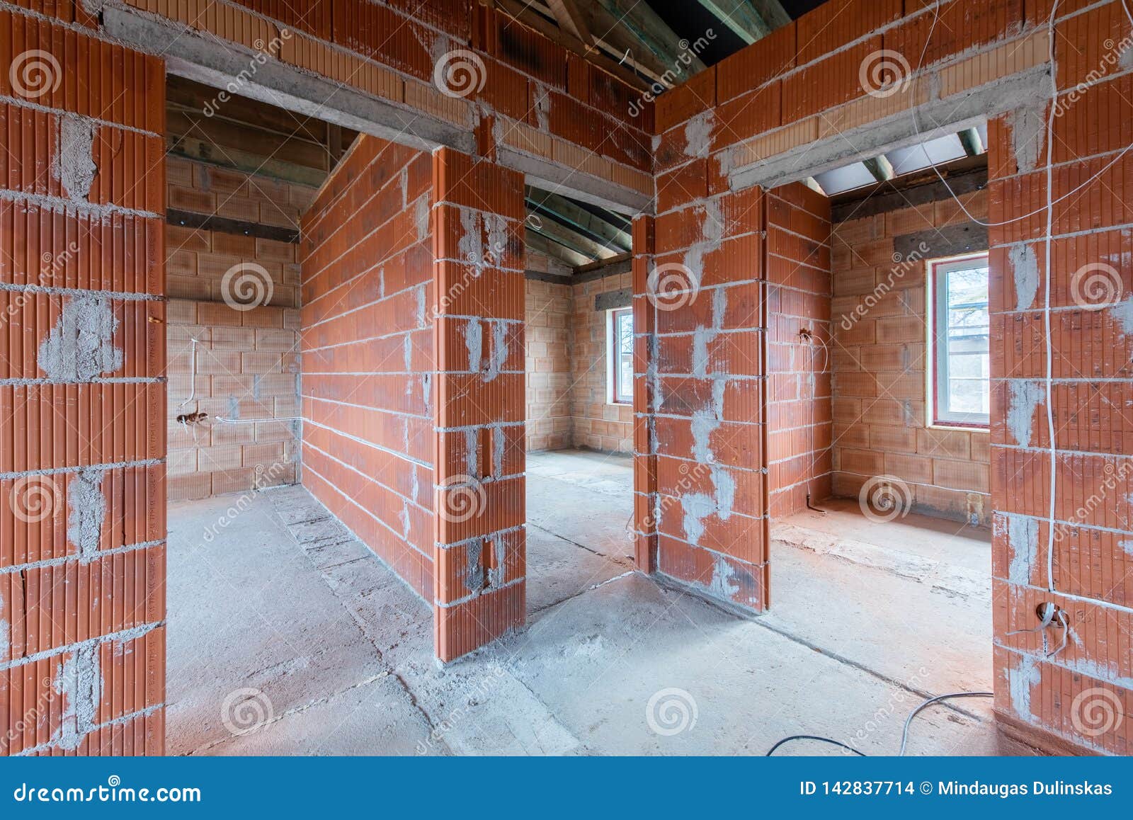 A New Home Under Construction Stock Photo - Image of frame, build ...