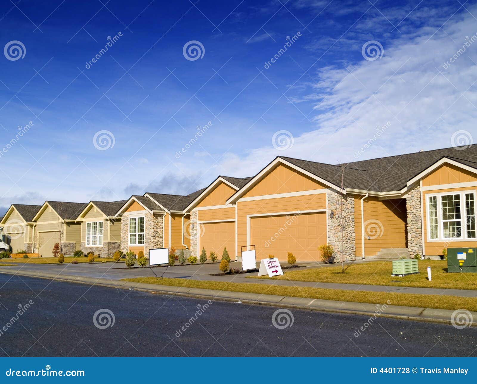 New House stock photo. Image of building, architecture - 4401728