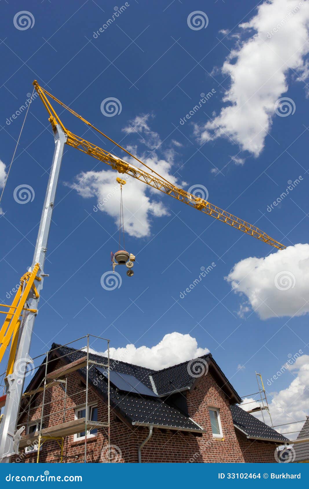 New house with crane stock photo. Image of house, theft - 33102464