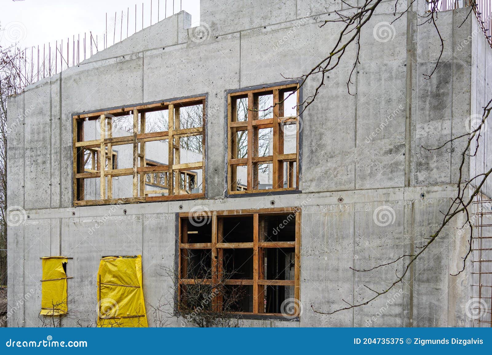 A New House Wall Built Using Concrete Formwork Stock Image - Image of ...