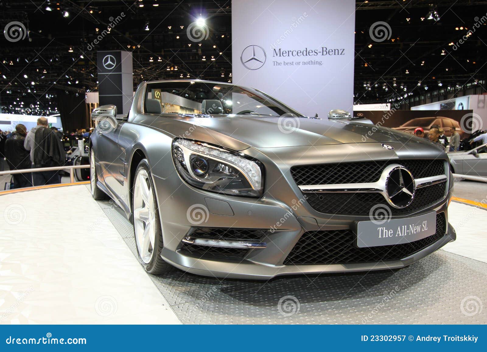 New Mercedes SL 550 Cabriolet Editorial Photography - Image of ...
