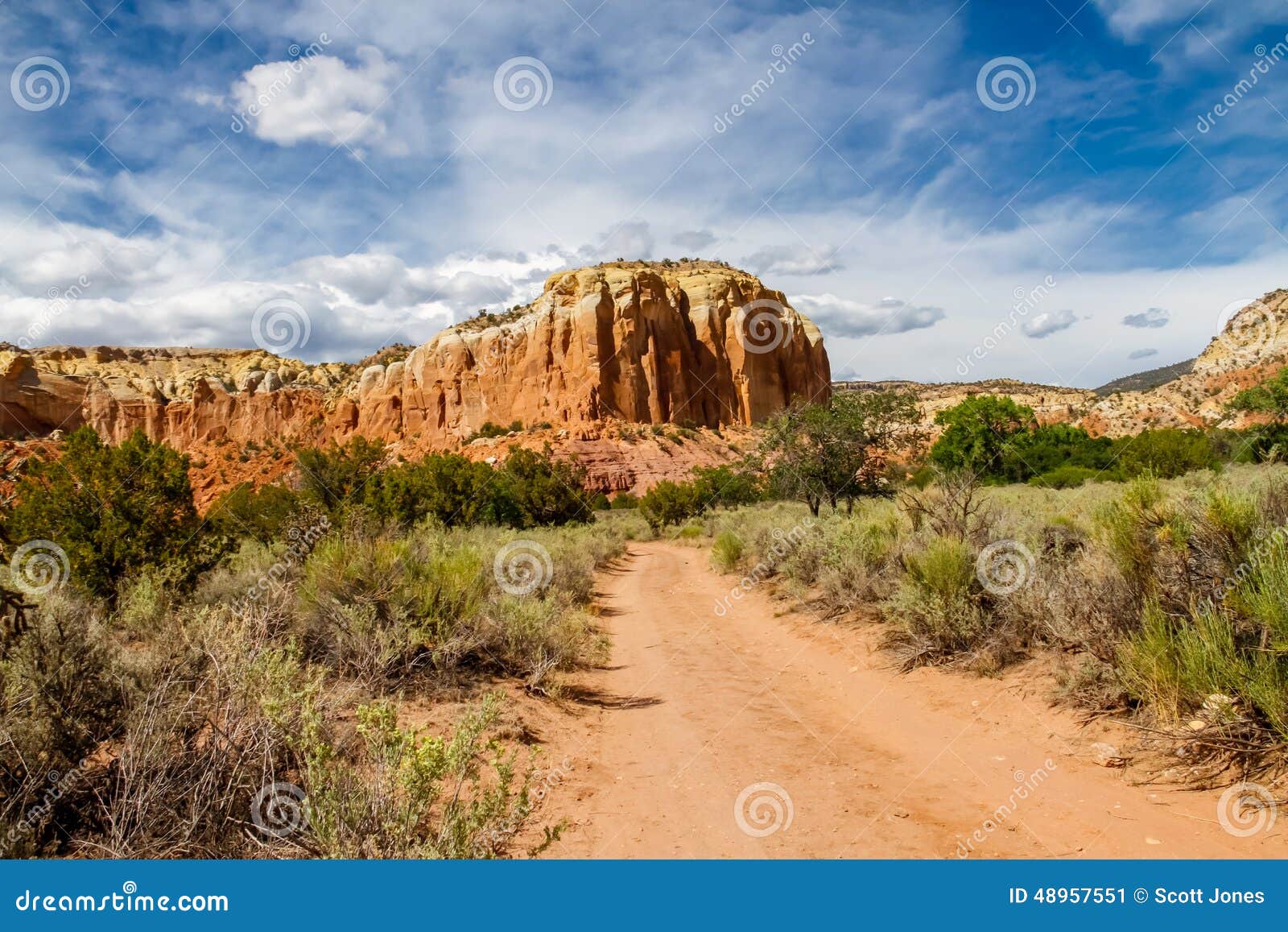 New Mexico Mesa stock image. Image of scrub, mountain - 48957551