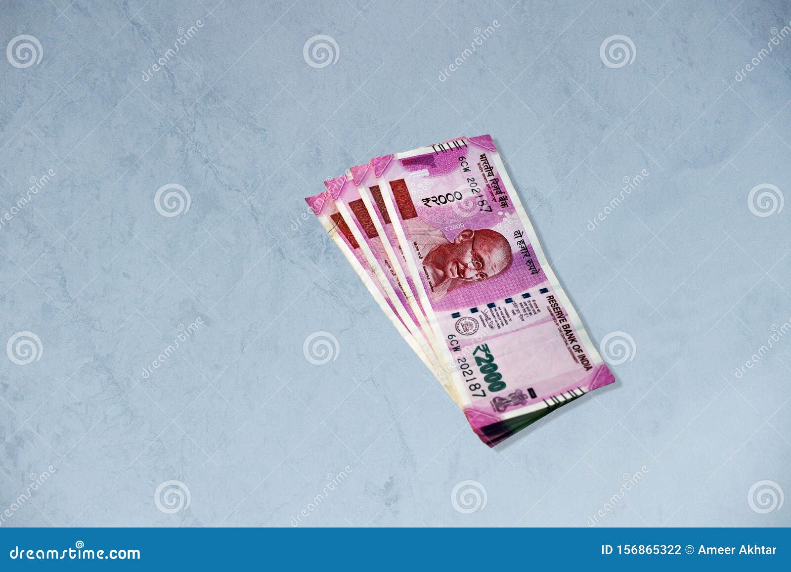 New Modern Indian Two Thousand Rupees Currency Note Editorial ...