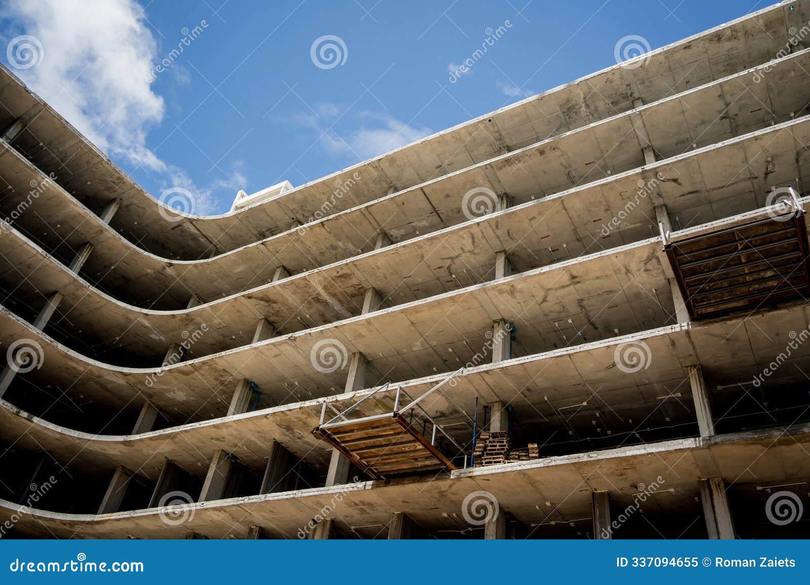 A New Modern Multi-storey Residential Building Under Construction Stock ...