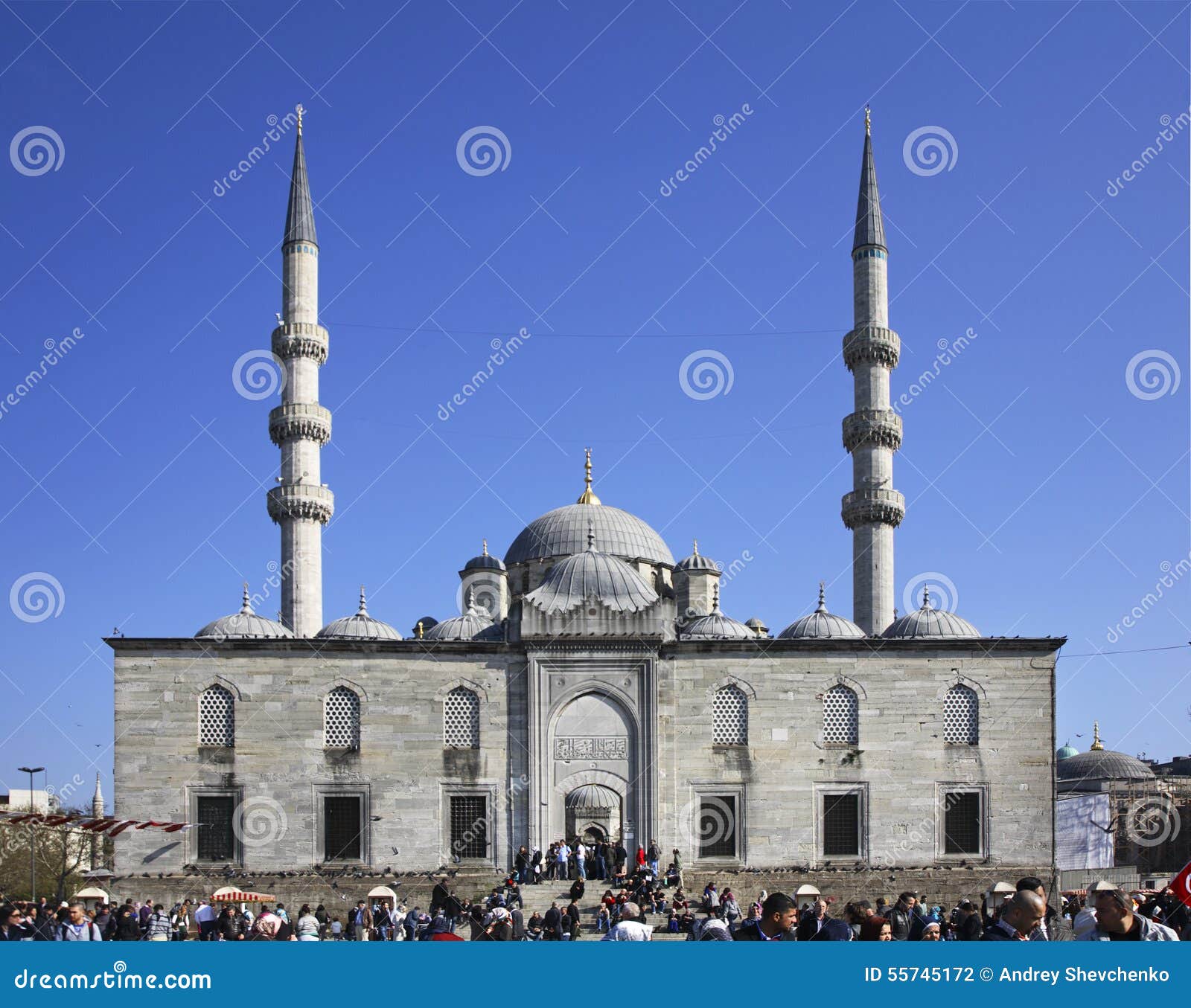 New Mosque (Yeni Cami) in Istanbul. Turkey Editorial Photography ...