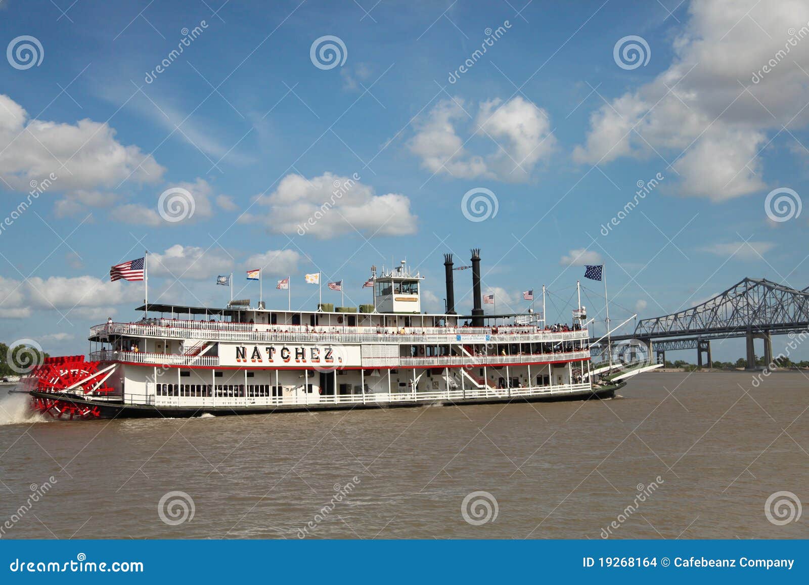 New Orleans - Steamboat editorial stock image. Image of water - 19268164