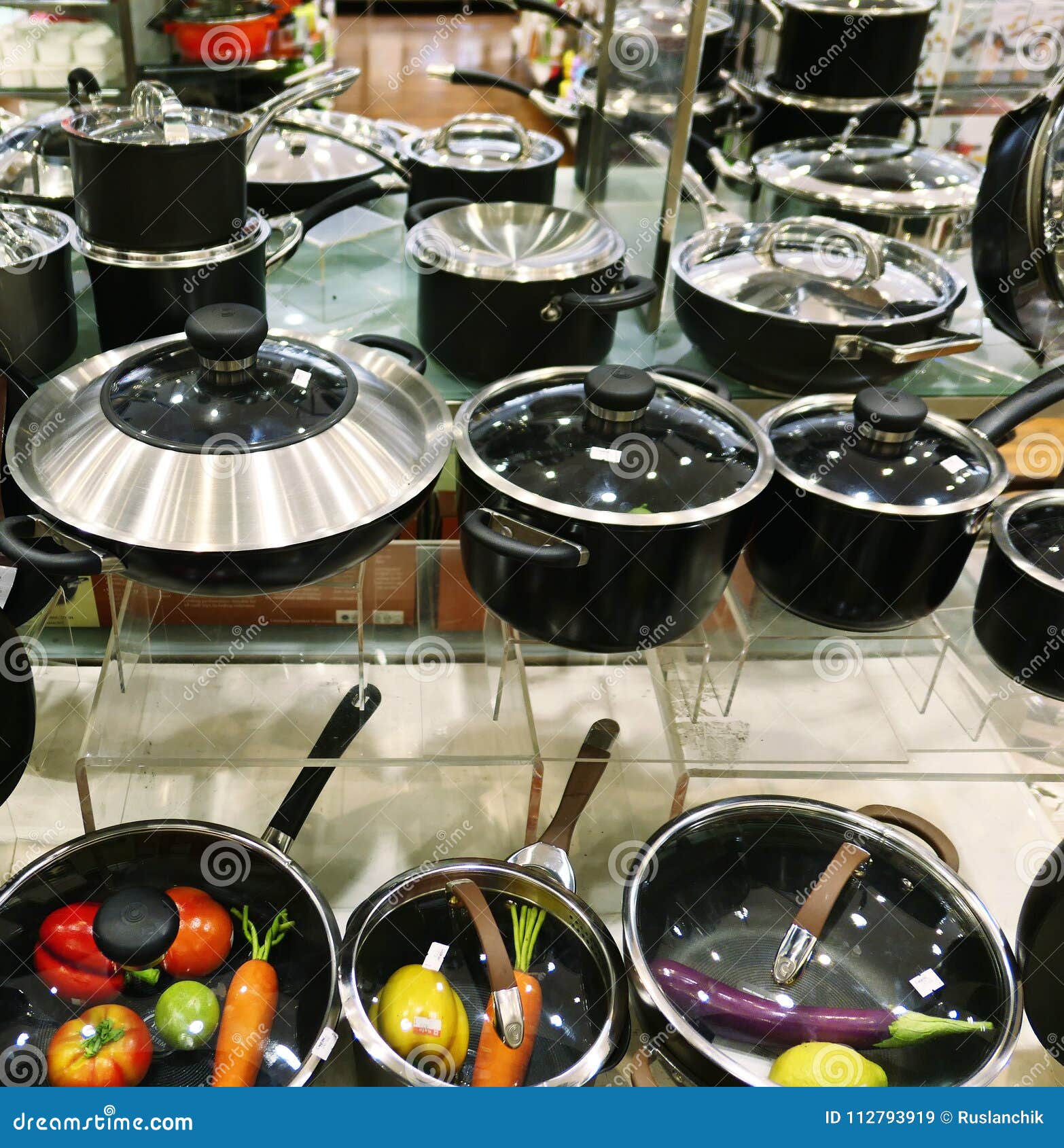 New pans in the store stock image. Image of cover, bottom - 112793919