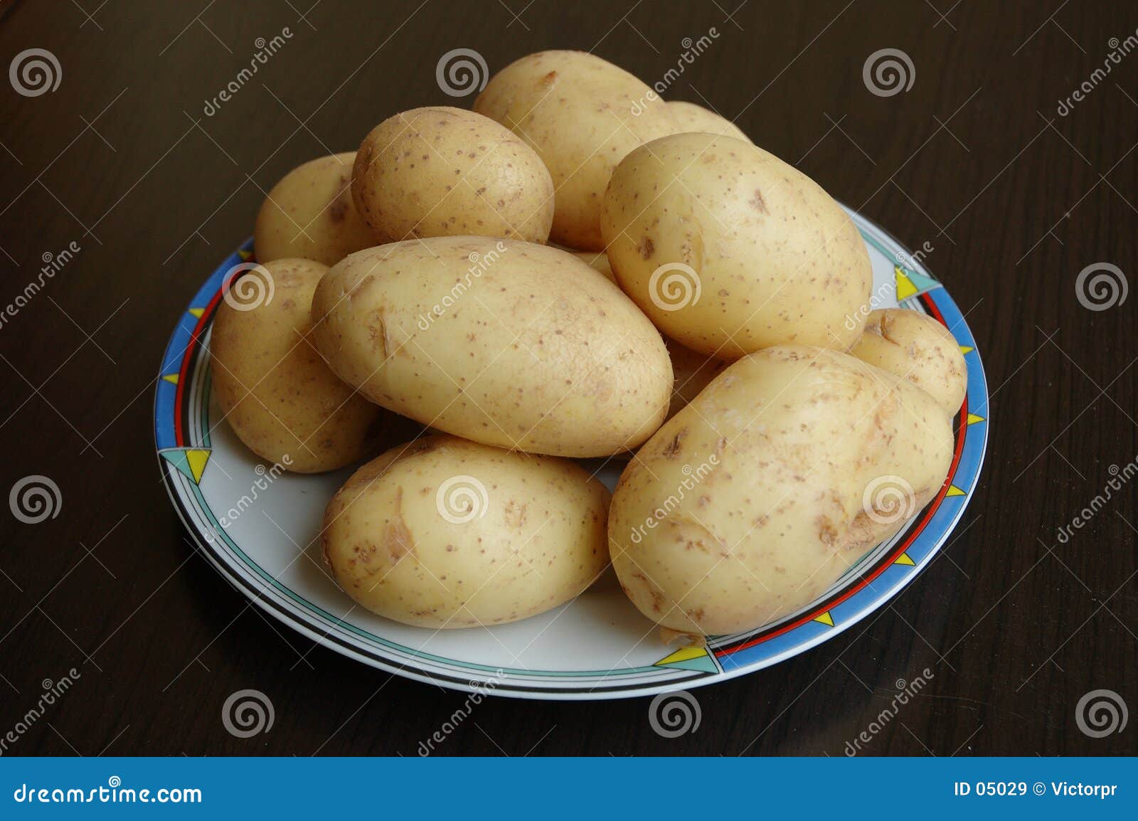 New potatoes stock image. Image of spring, prepare, potato - 5029