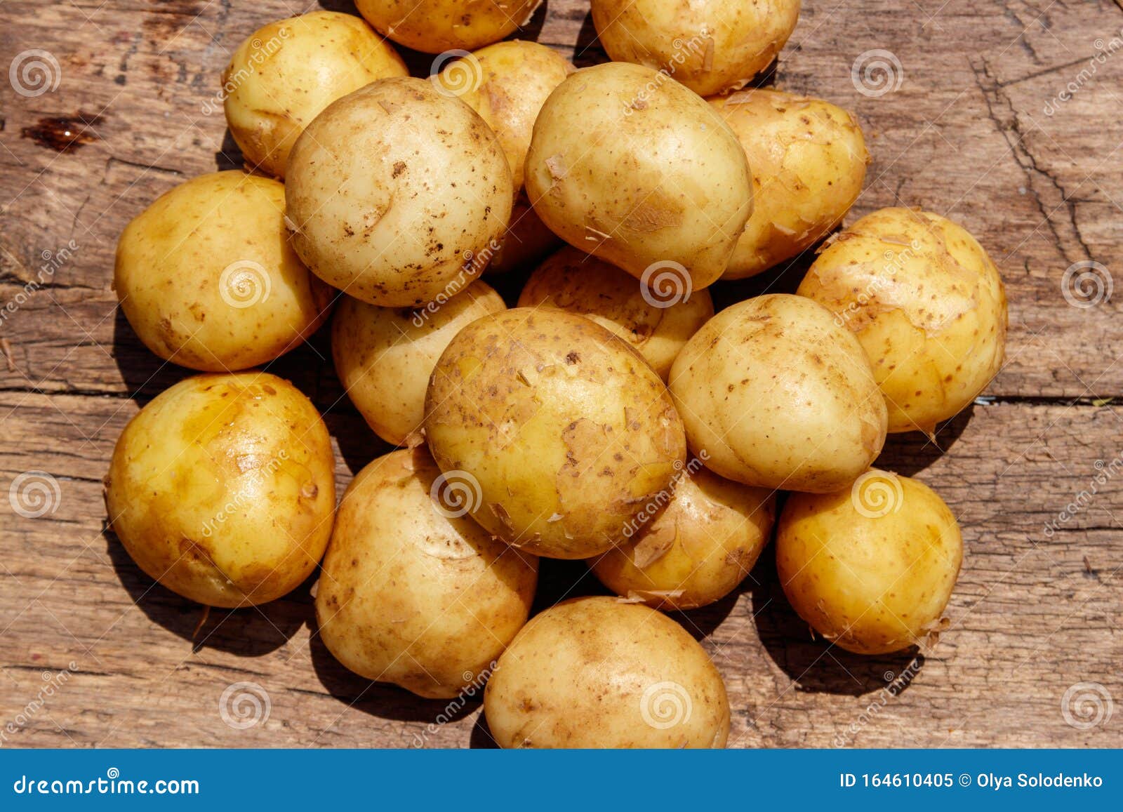 New Potatoes on Rustic Wooden Table Stock Image - Image of healthy ...