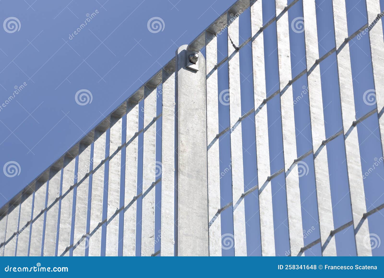 New Prefabbricated Iron Railing with Waterproof Galvanized Metal Panels ...