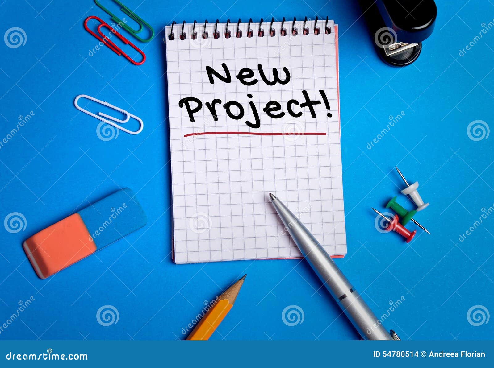 New Project Word on Notebook Stock Photo - Image of page, motivation ...