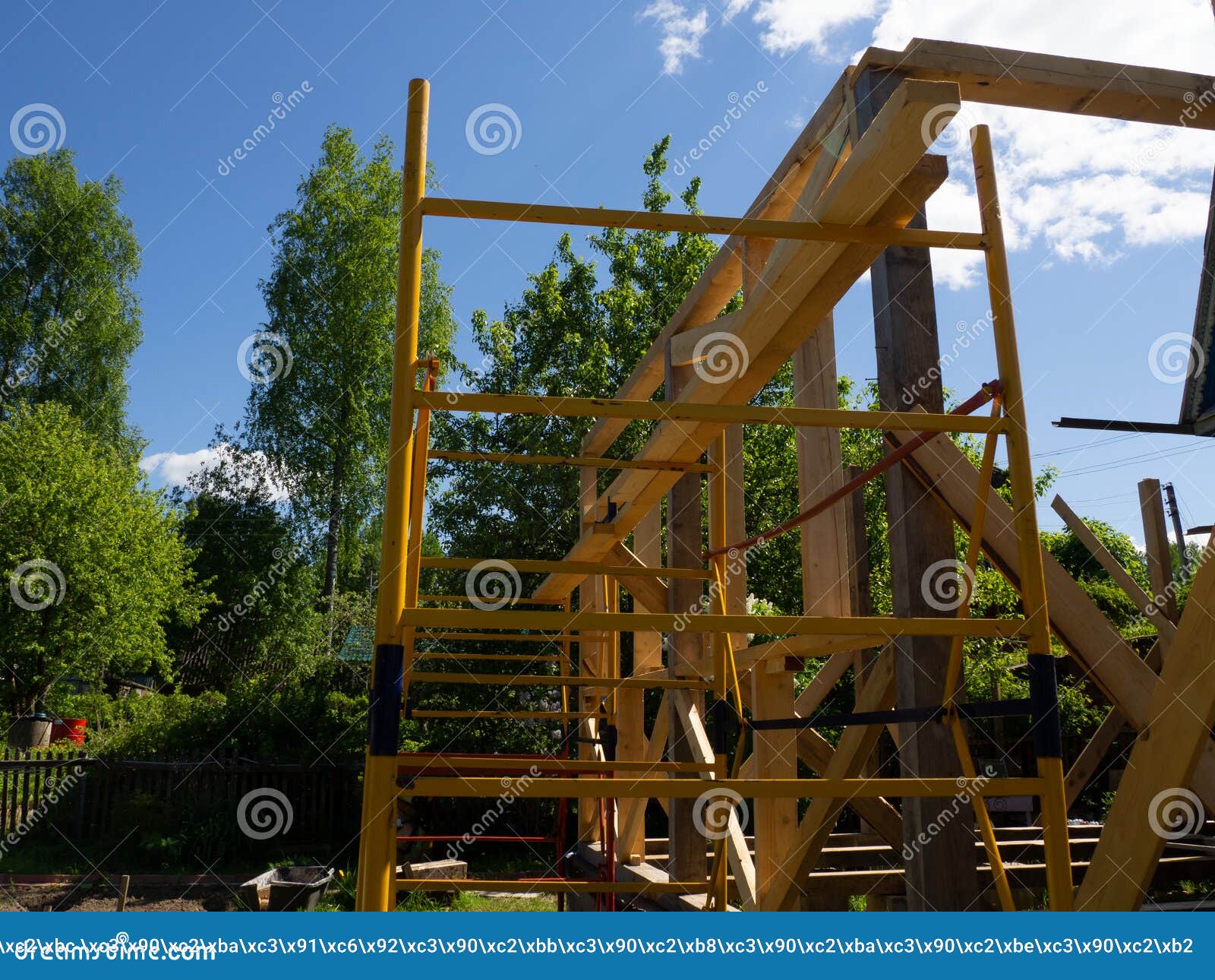 Timber Structures and Scaffolding Stock Photo - Image of roof, industry ...