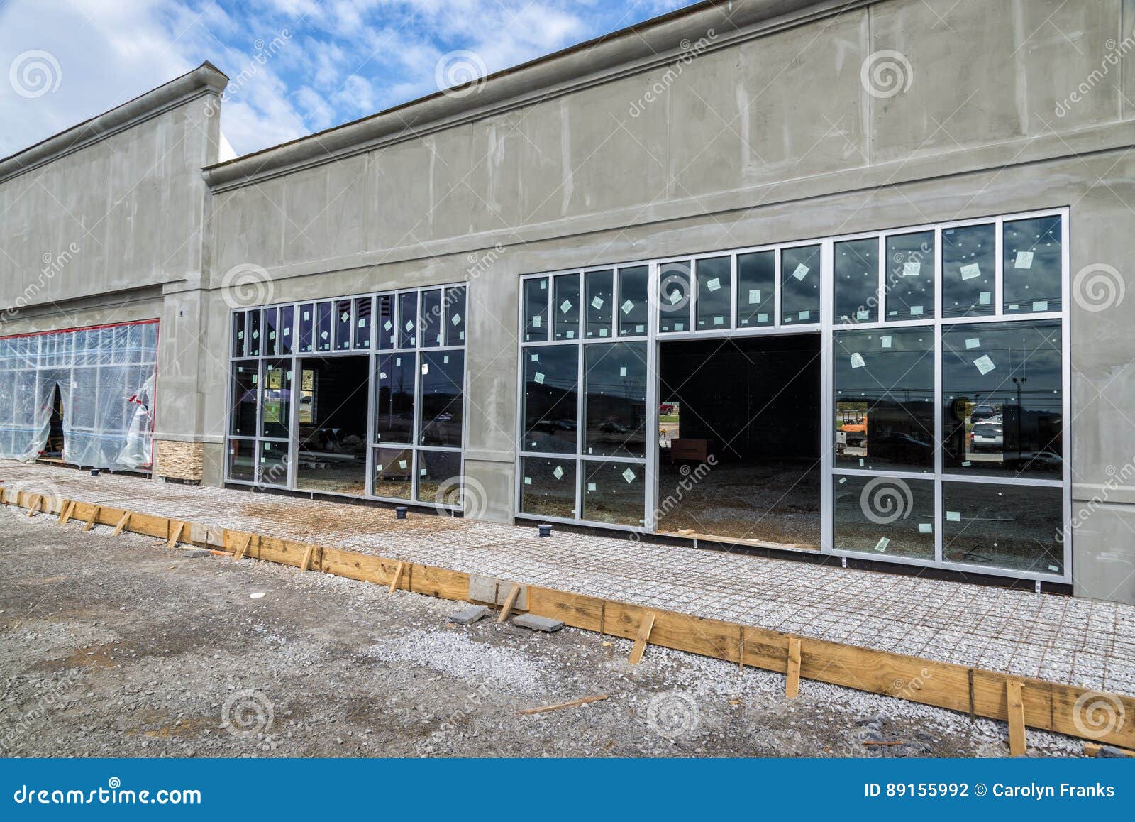 A New Retail Strip Center Under Construction. Stock Photo - Image of ...
