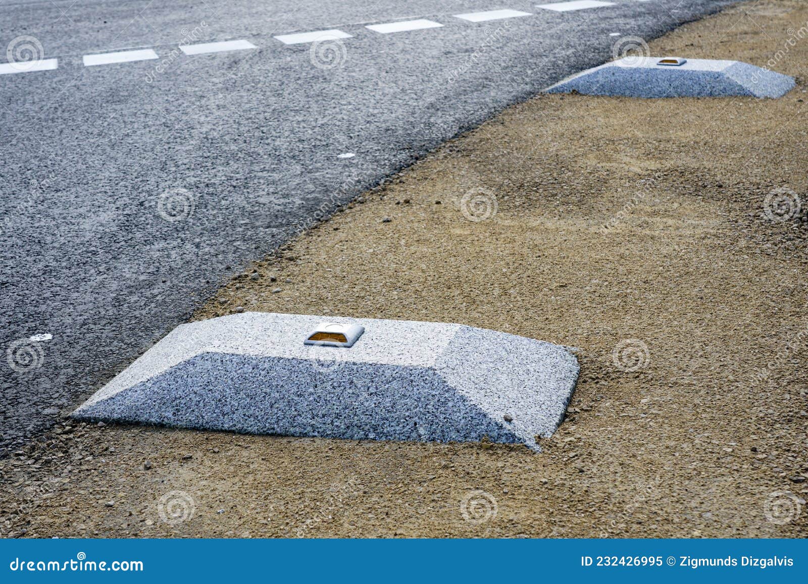 New Roadside Enclosures in the Form of a Concrete Elevation with a ...