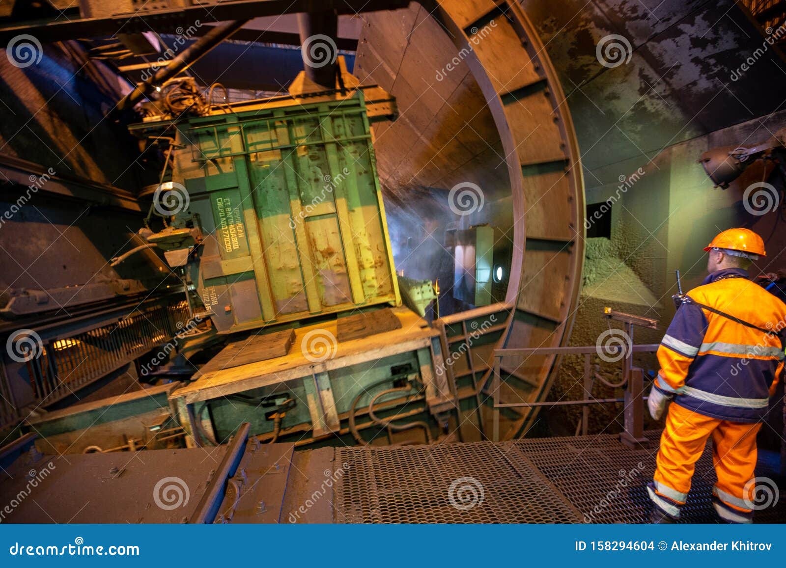 New Stacker-reclaimer for Stacking Coal or Other Bulk Material ...