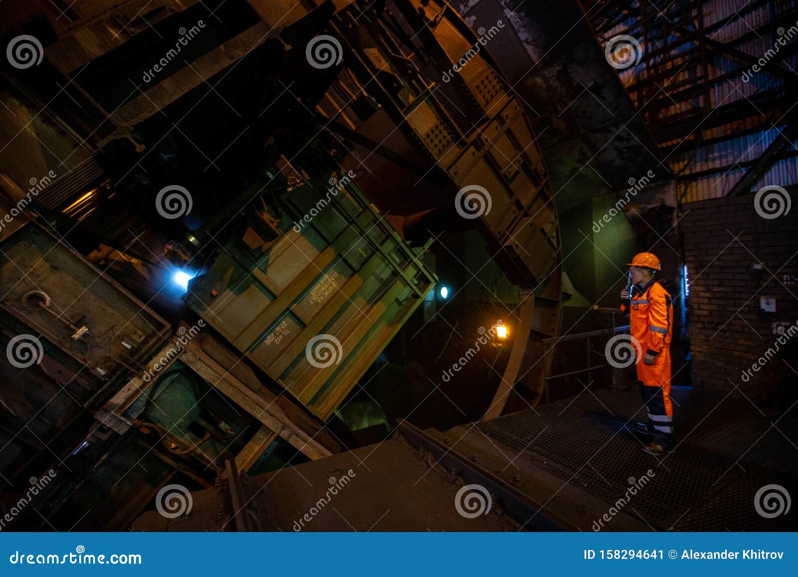 New Stacker-reclaimer for Stacking Coal or Other Bulk Material ...