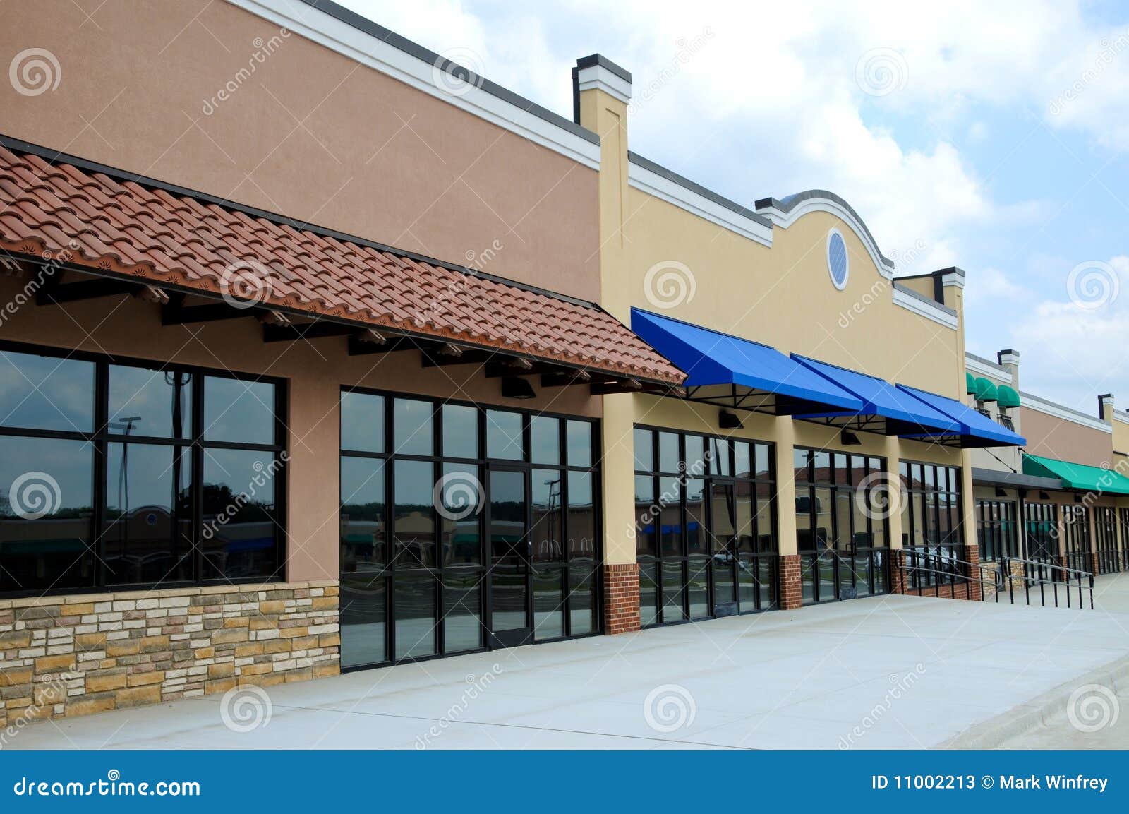 New Strip Mall stock image. Image of exterior, modern - 11002213