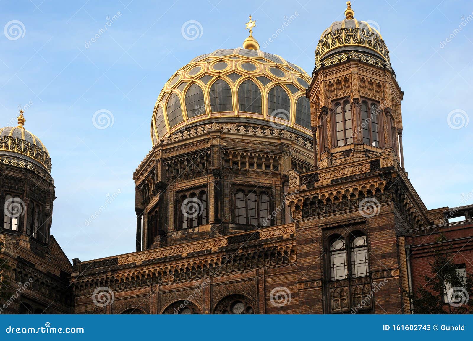 New Synagogue in Berlin Germany Stock Image - Image of gold, city ...