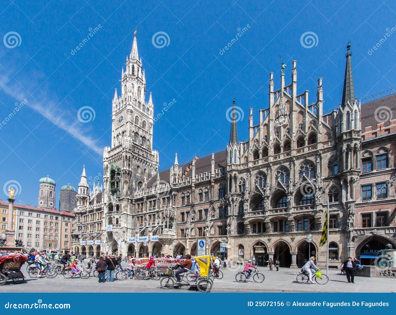 New Town Hall Munich Germany Editorial Photo - Image of tourists, town ...