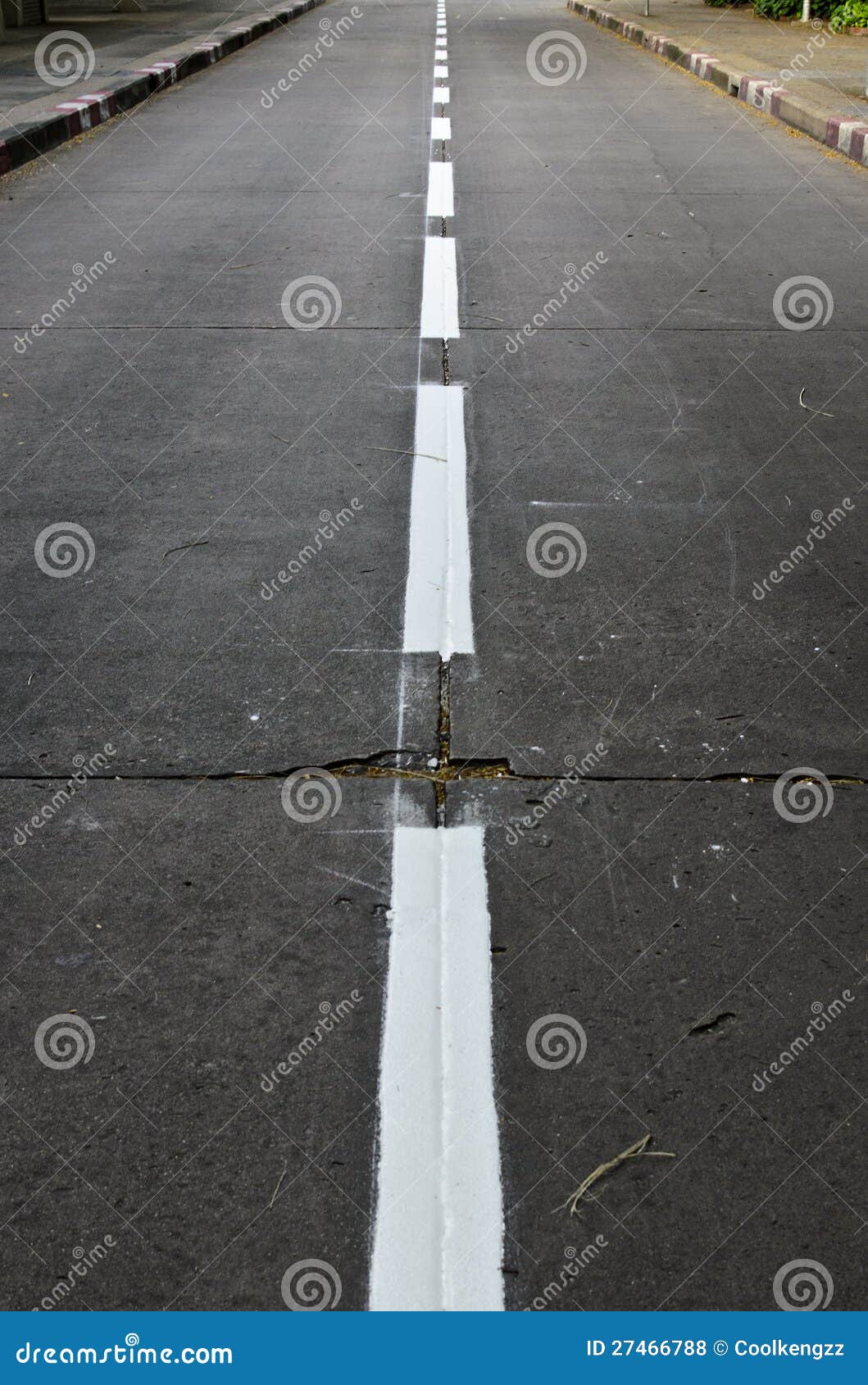 New White Dash Road stock photo. Image of empty, textured - 27466788