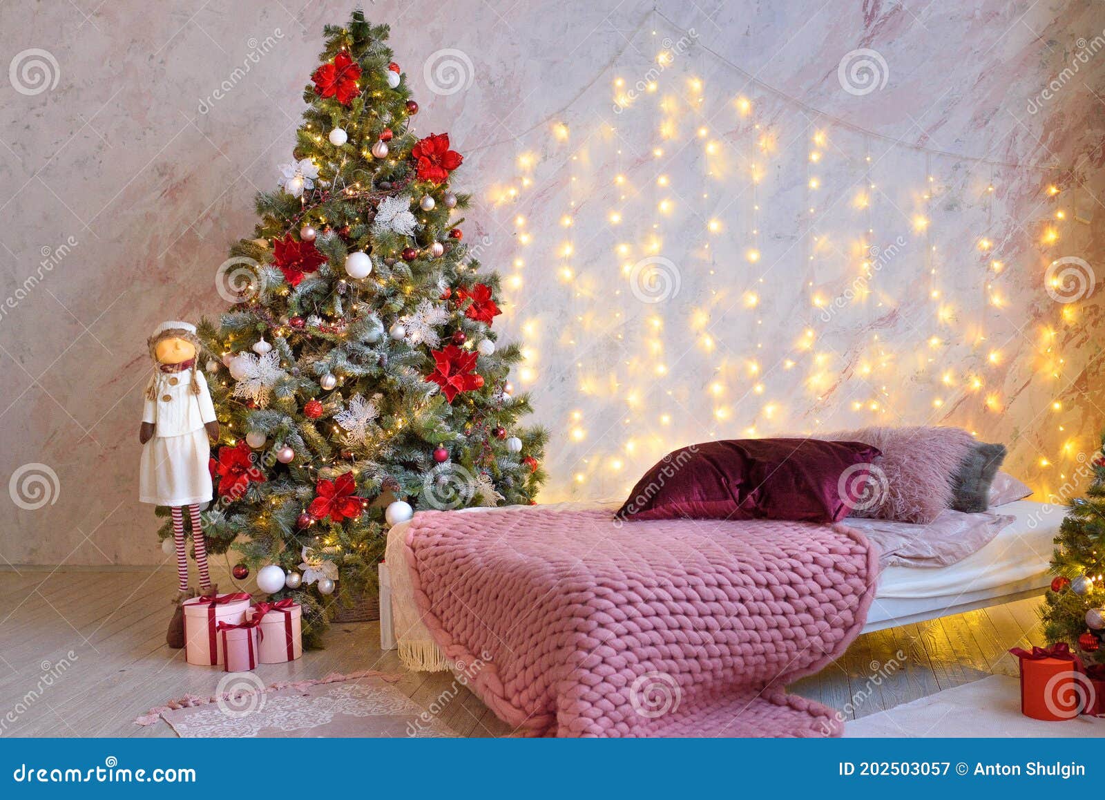 New Year Interior Loft Christmas Tree Room Stock Image - Image of lamp ...