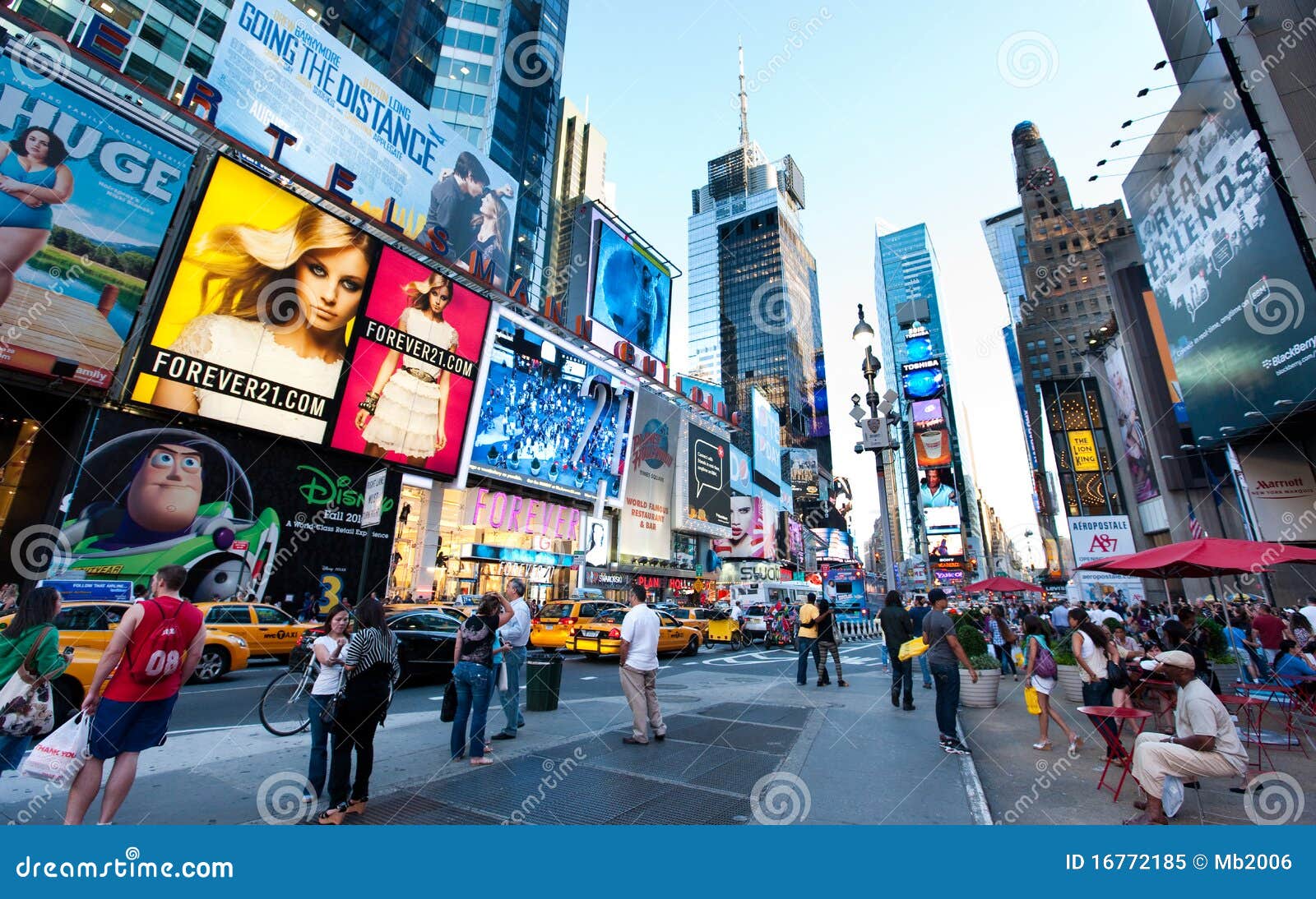 New York , Broadway editorial image. Image of streets - 16772185