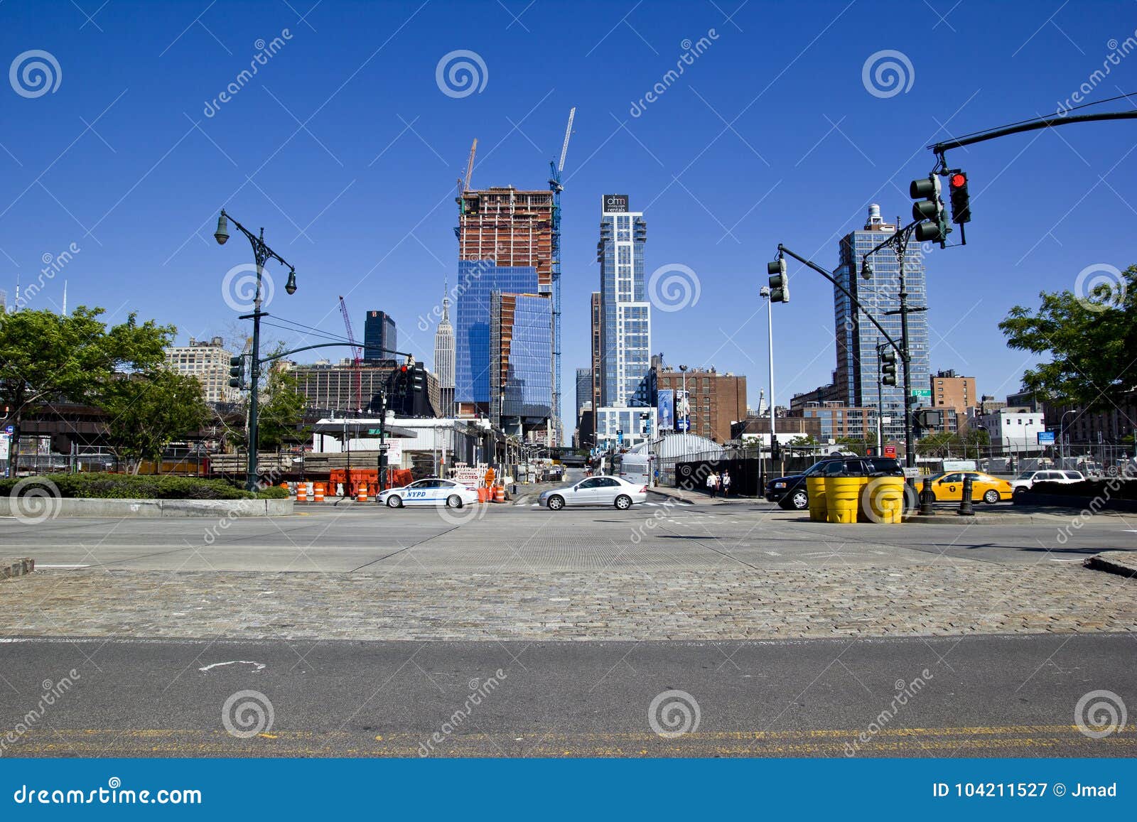New York City Intersection on the West Side of Manhattan. Editorial ...