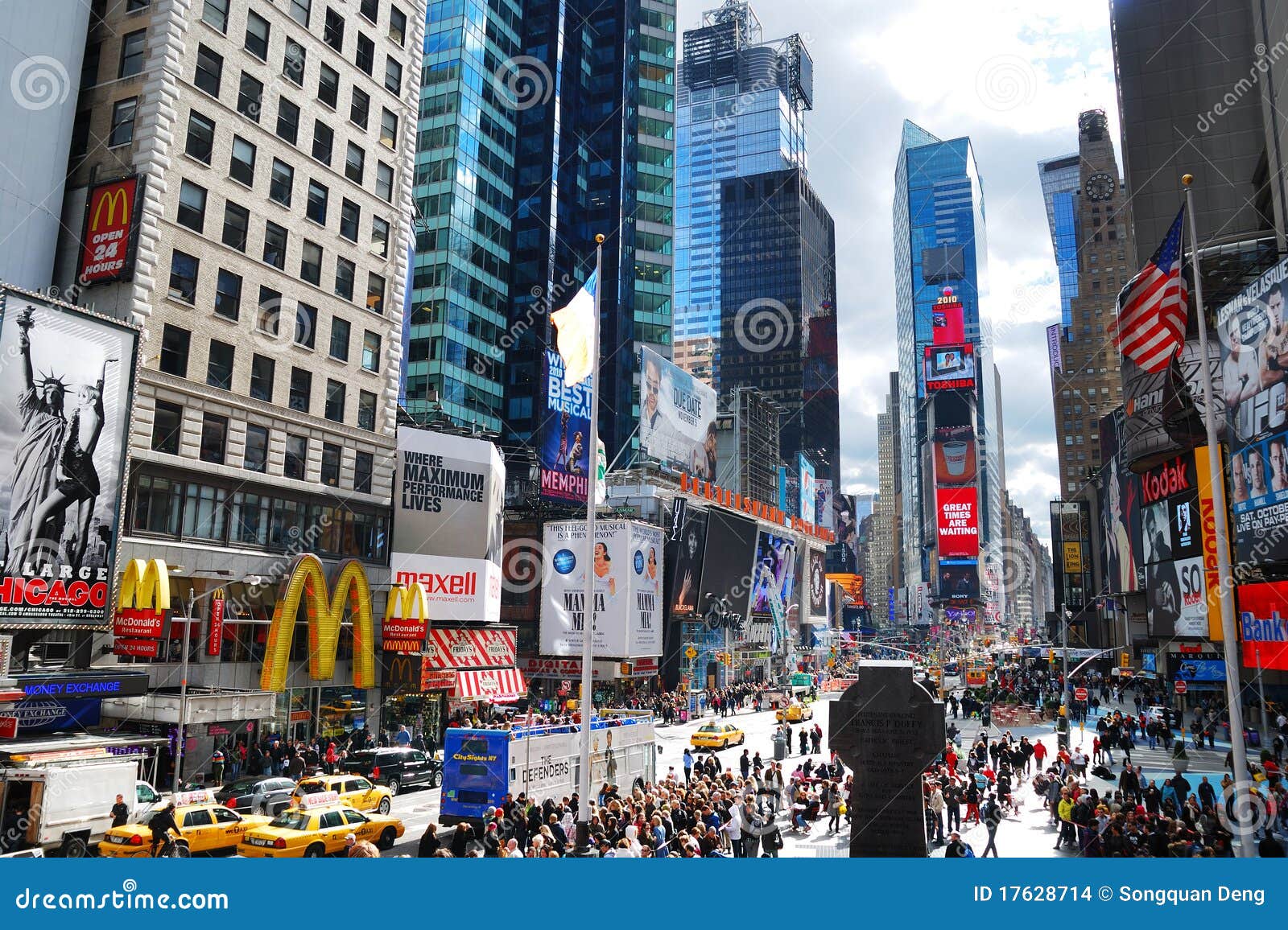 New York City Manhattan Times Square Editorial Stock Image - Image of ...