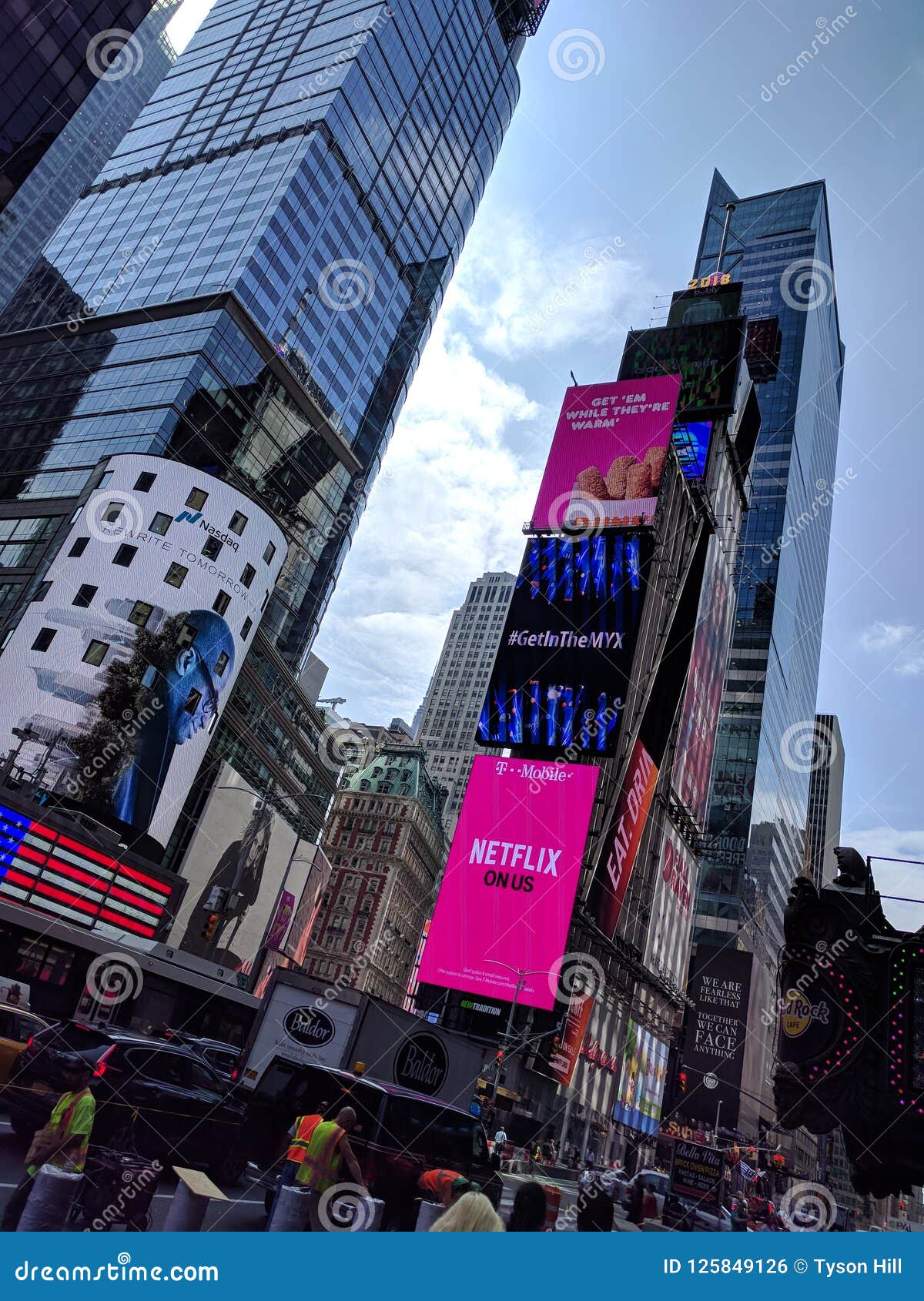 Times Square editorial photo. Image of york, times, square - 125849126