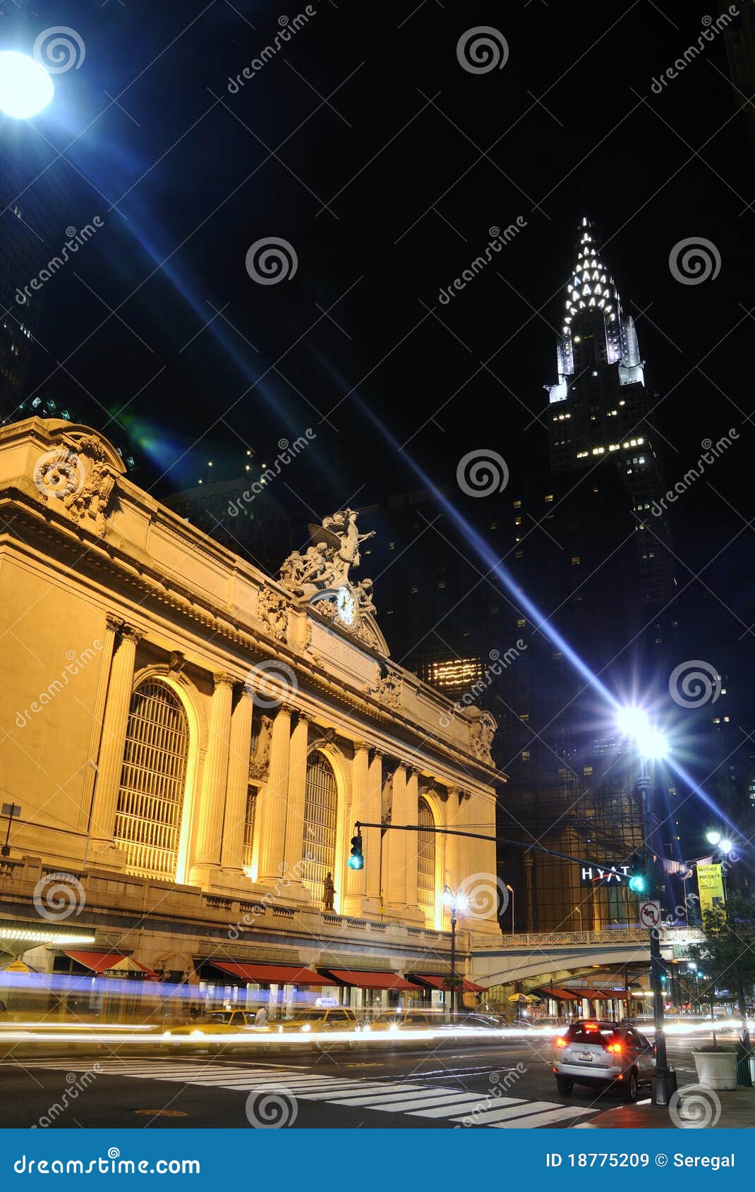 New York Grand Central at Night Editorial Stock Image - Image of street ...