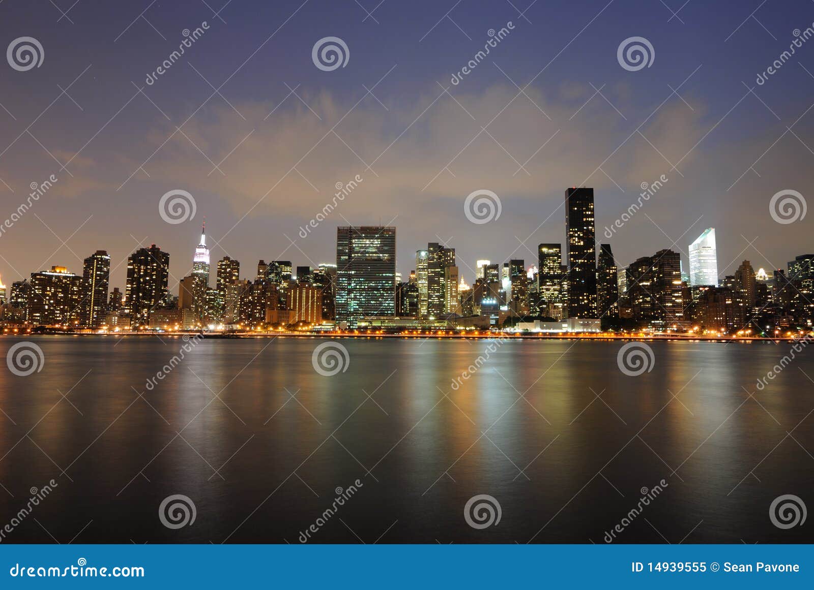 New York Night Scene stock image. Image of skyscrapers - 14939555