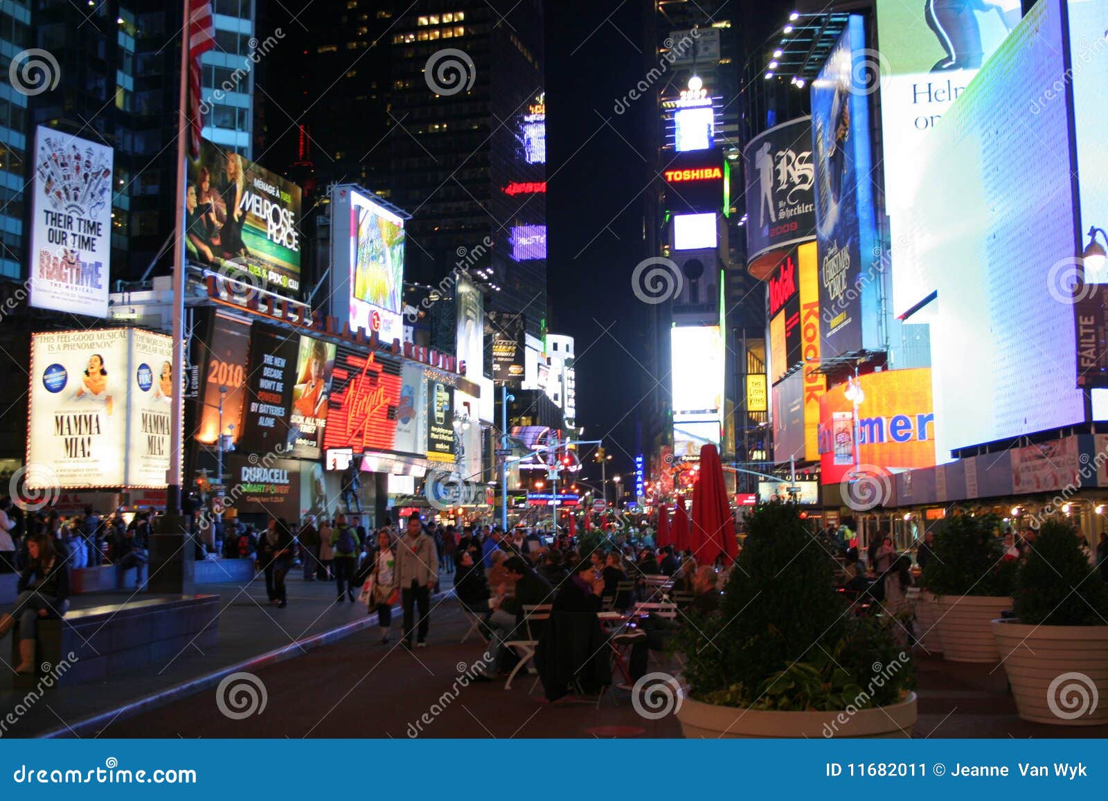 New York Times Square editorial photo. Image of landmark - 11682011