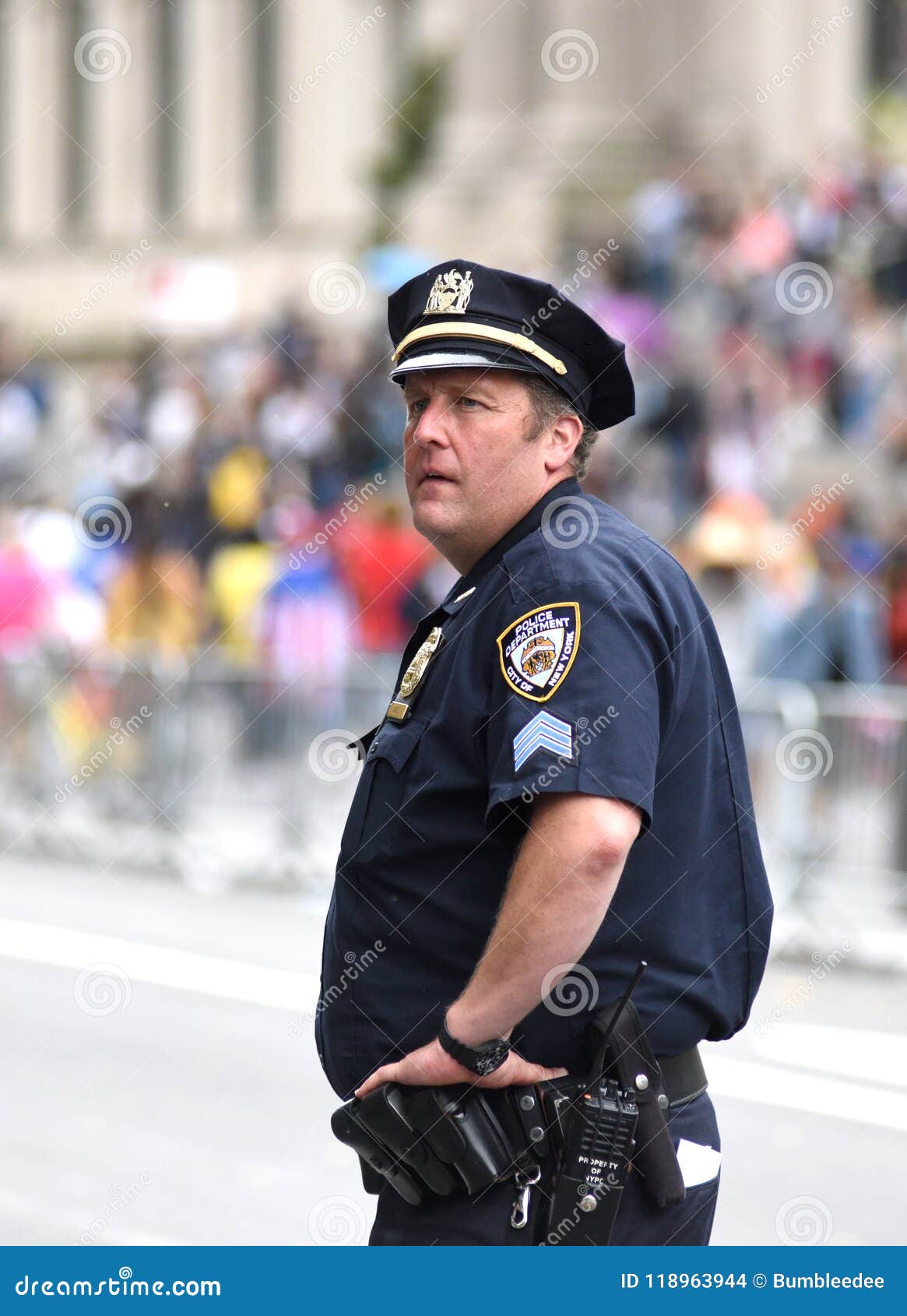 New York Usa June 10 2018 Police Officer Performing His Duties On