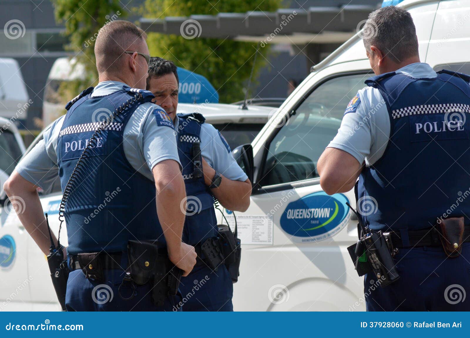 New Zealand Police Force editorial image. Image of prevention - 37928060